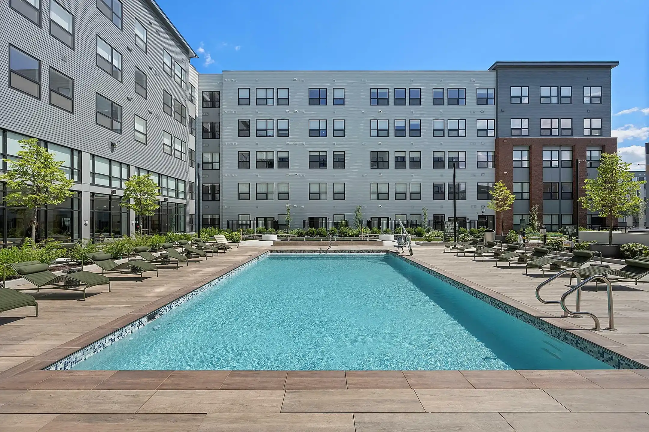 Jade - Everett, MA 02149 | ApartmentGuide.com