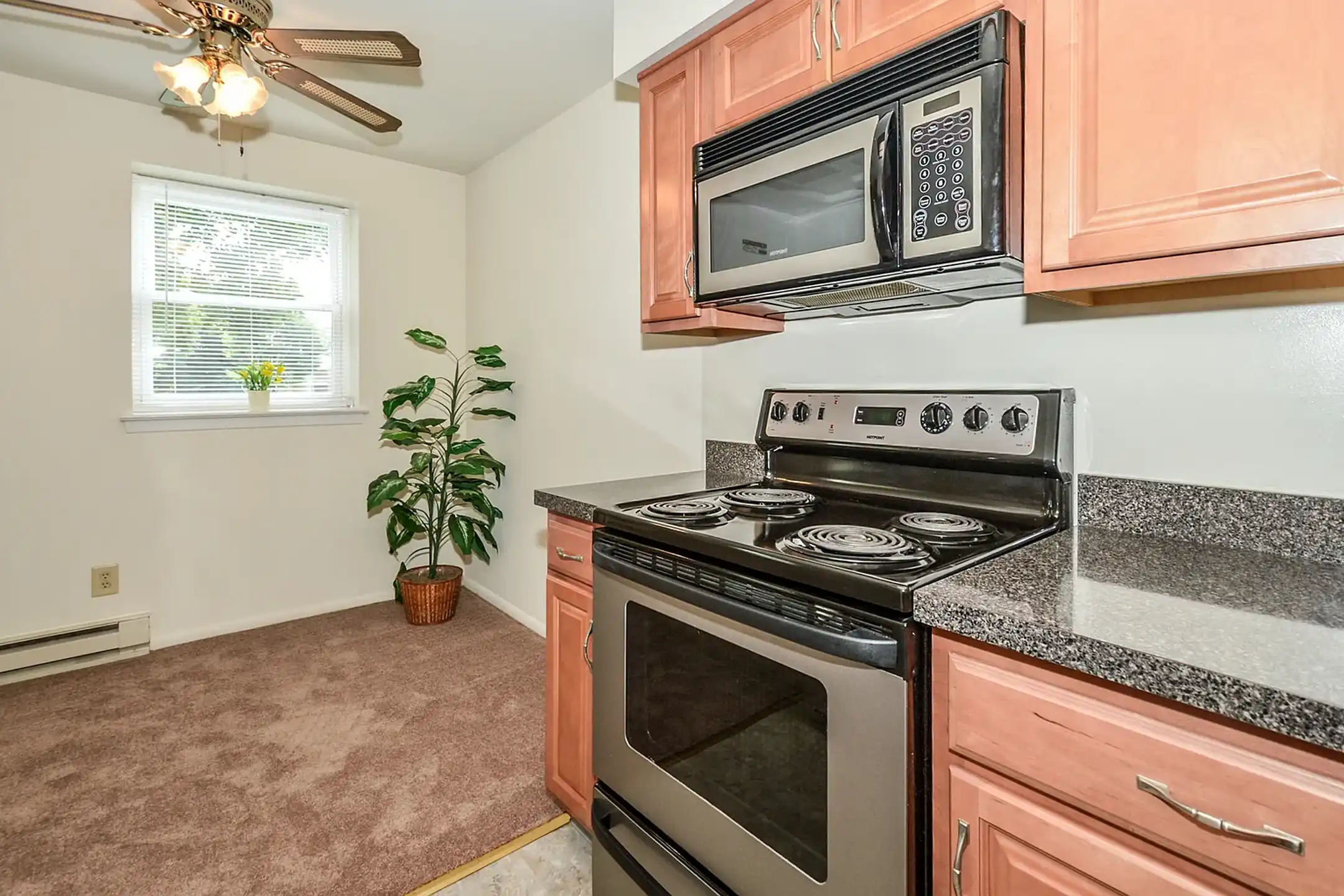 Sanbrook Apartments - Bethlehem, PA 18015 | ApartmentGuide.com