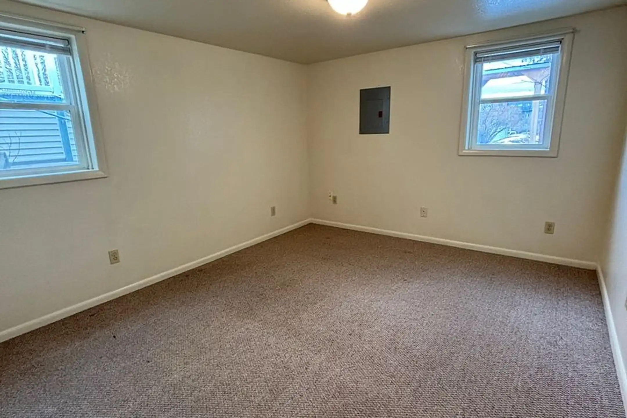 913 N Park Ave unit B - Helena, MT 59601 | ApartmentGuide.com