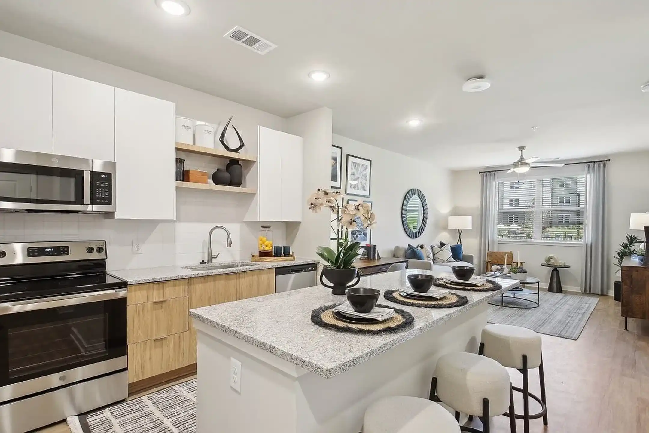 Allora Creekbend - Fairburn, GA 30213 | ApartmentGuide.com