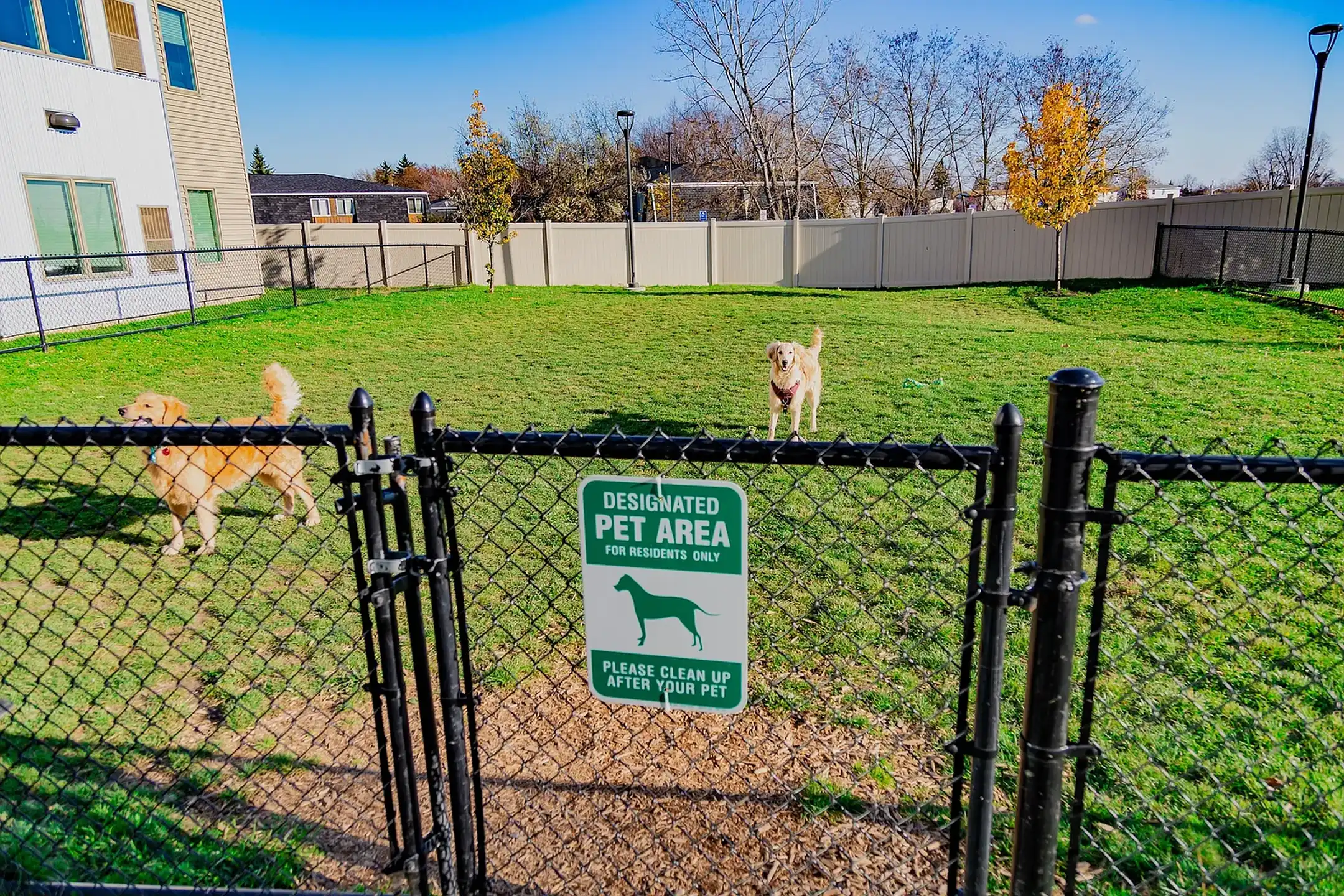 Axis 360 - Buffalo, NY 14214 | ApartmentGuide.com