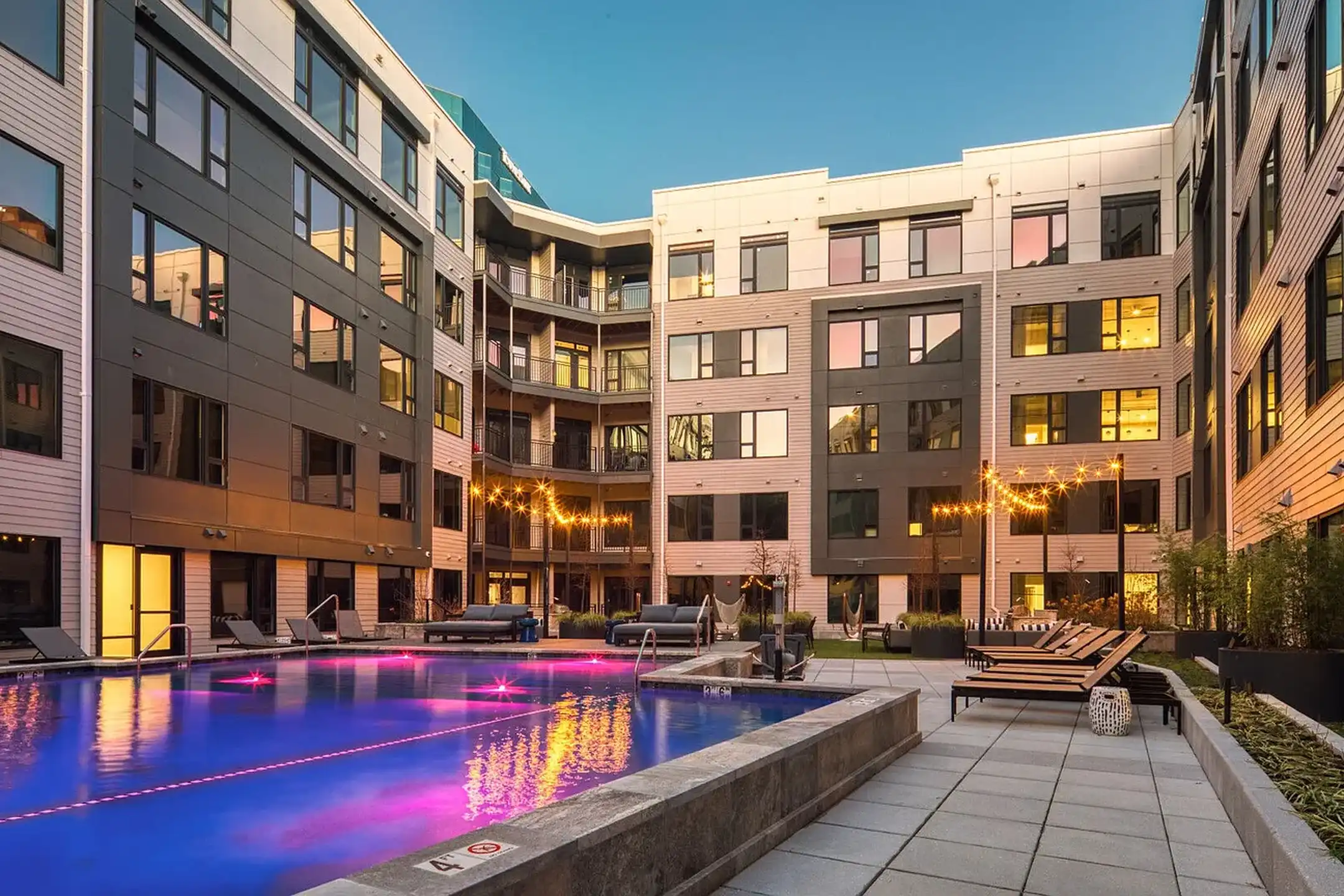 Gravity on 400 - Norfolk, VA 23510 | ApartmentGuide.com