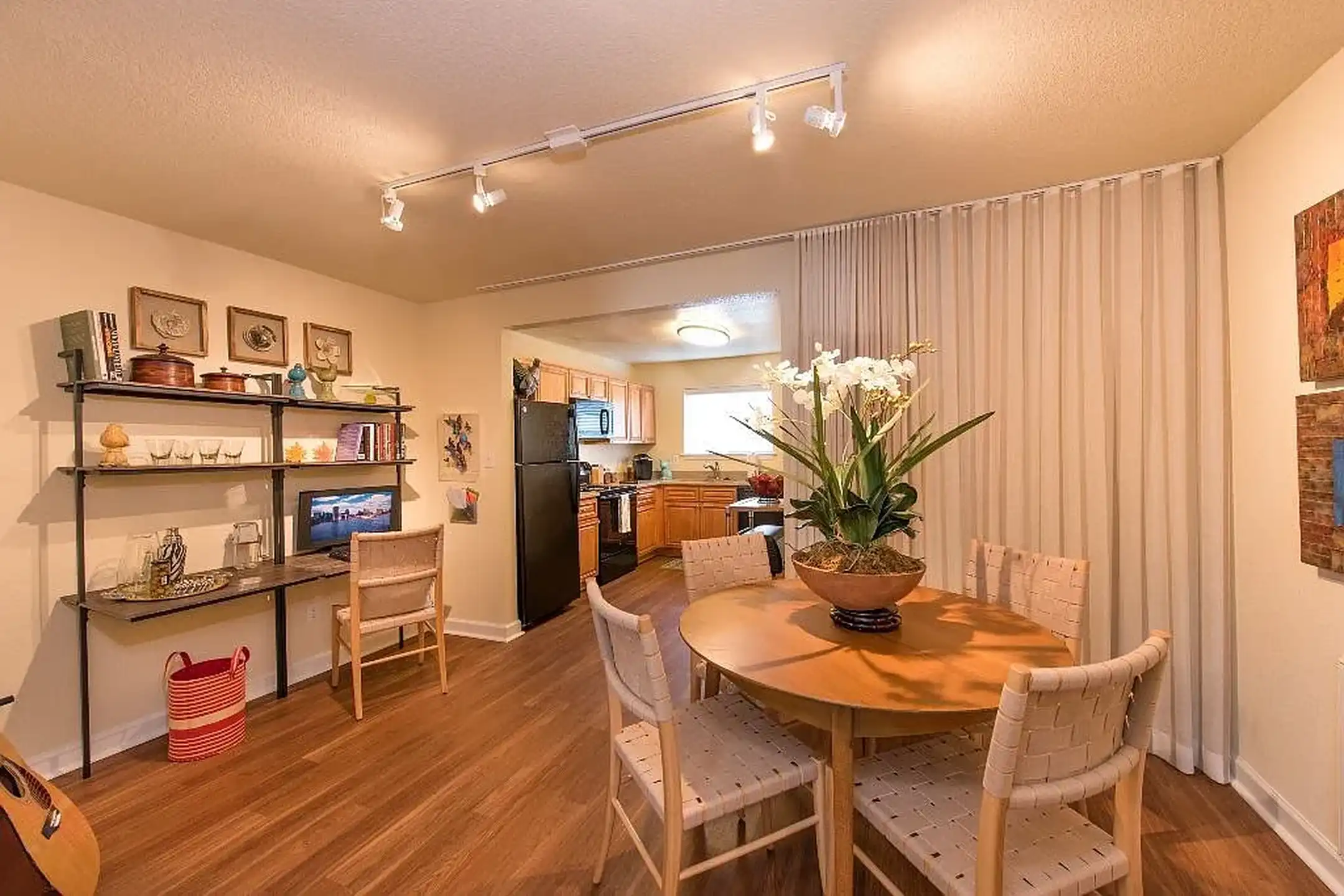 Haven Apartments - Virginia Beach, VA 23454 | ApartmentGuide.com