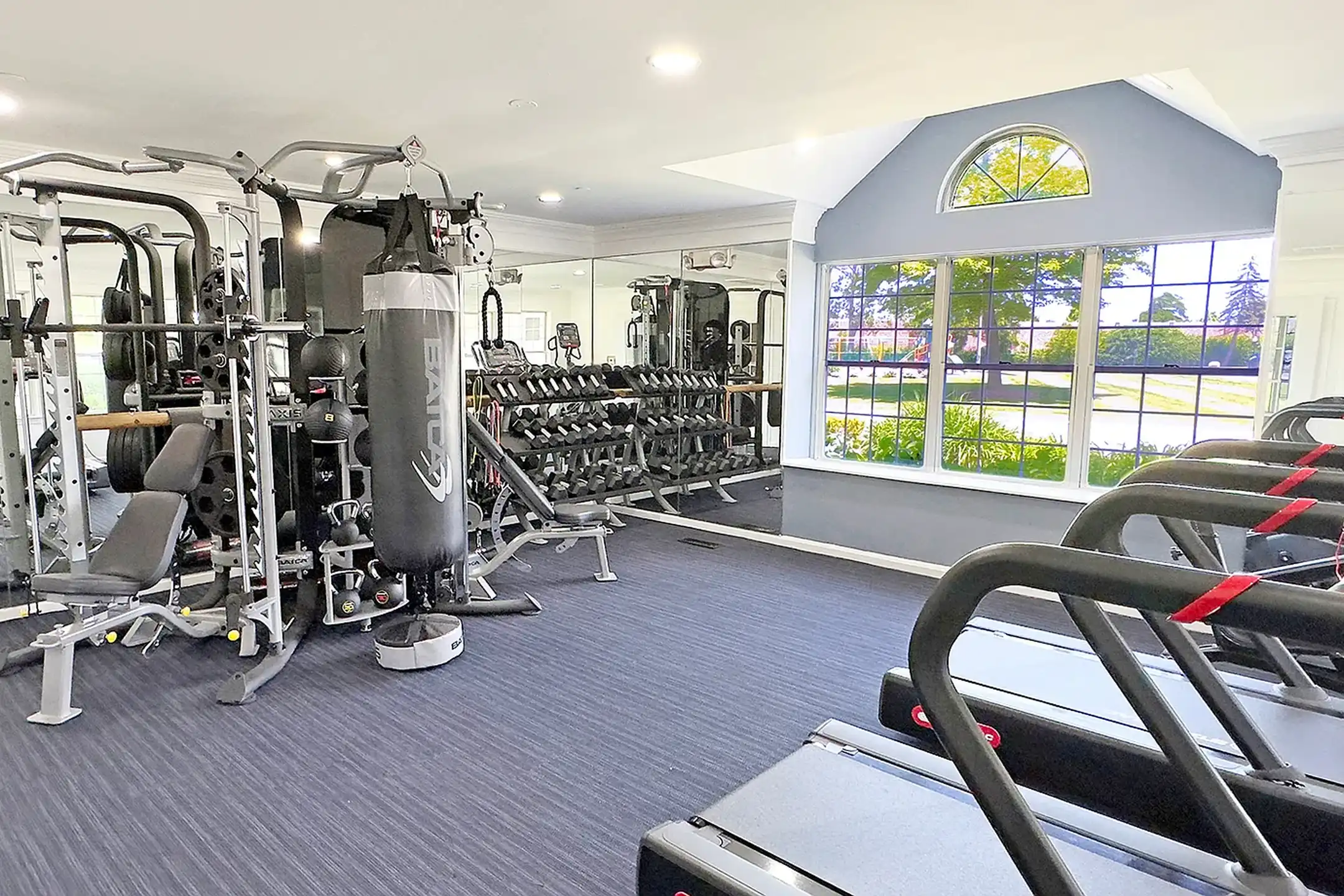 The Gables of Troy - Troy, MI 48083 | ApartmentGuide.com