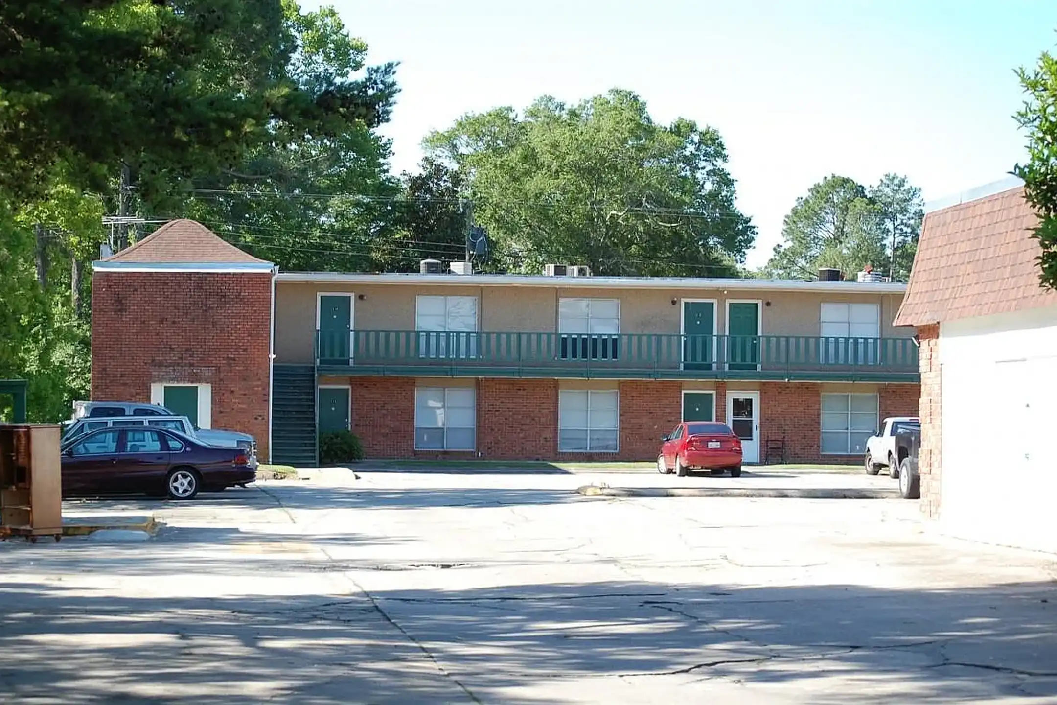 Broadmoor VIP Apartments - Baton Rouge, LA 70815 | ApartmentGuide.com