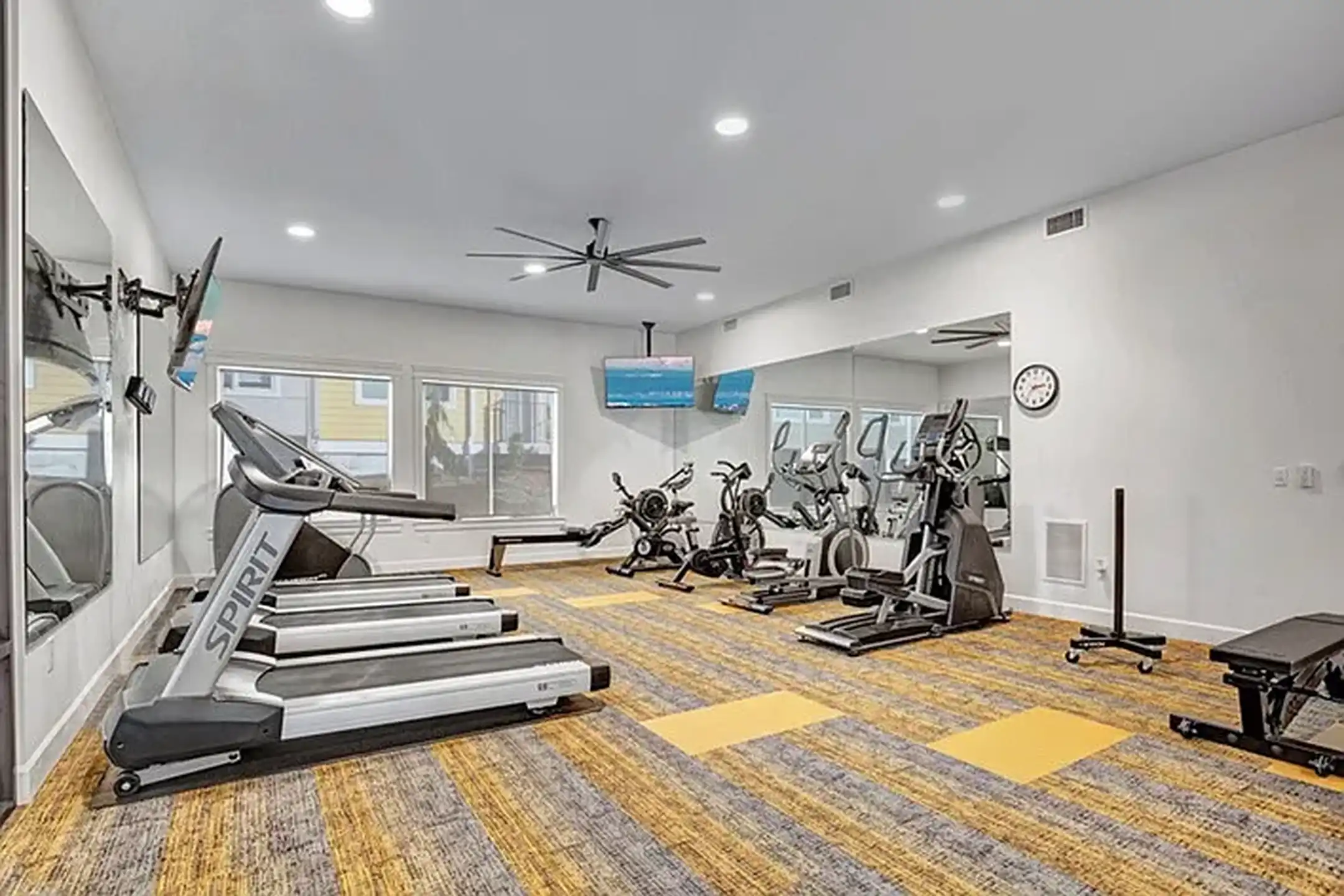 Toscana Apartment Homes - Lacey, WA 98516 | ApartmentGuide.com