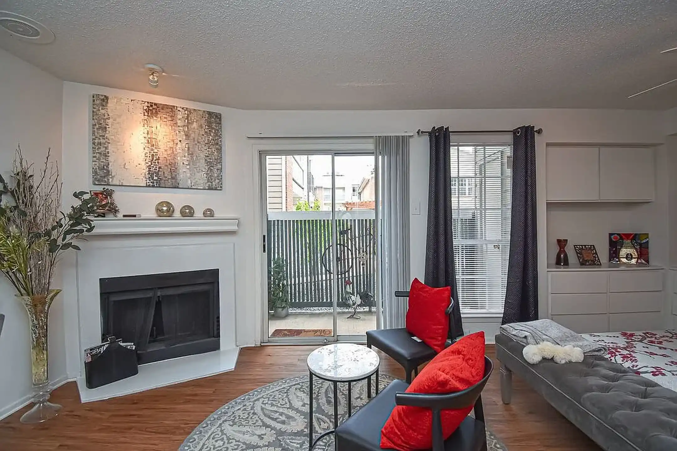 Centerpoint Apartments - Dallas, TX 75287 | ApartmentGuide.com