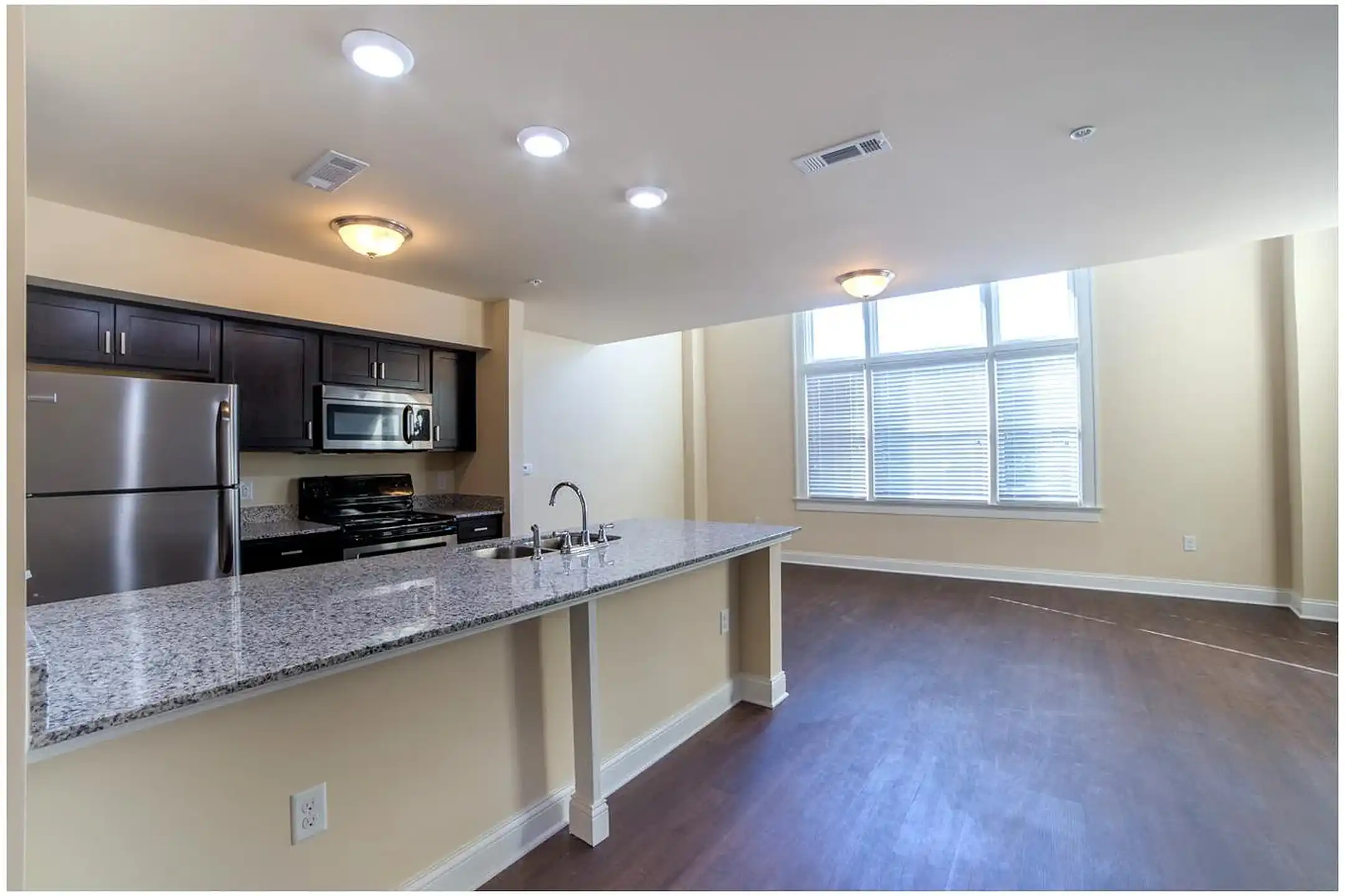 Temple Lofts - Indianapolis, IN 46202 | ApartmentGuide.com