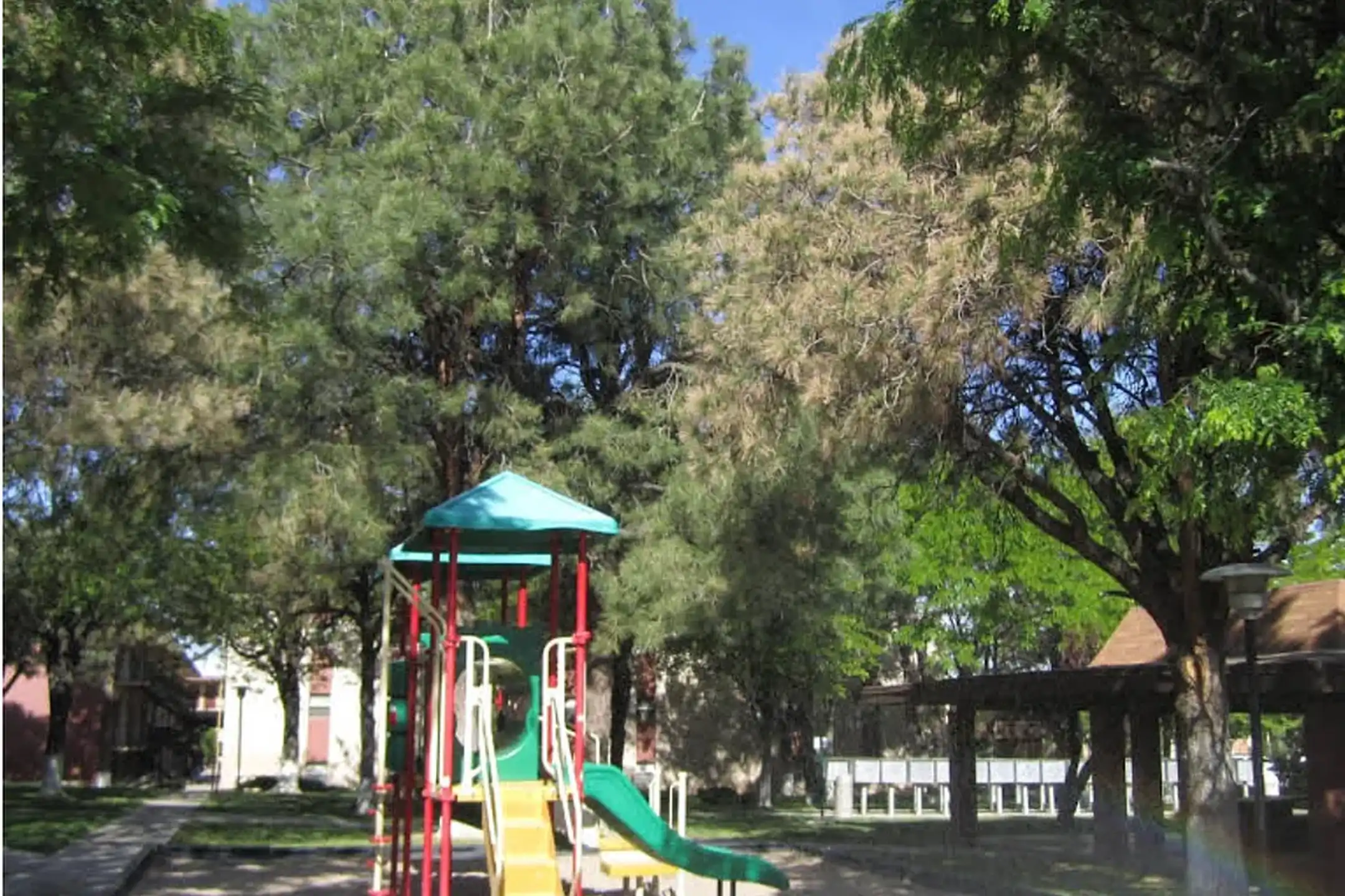 The Villas @ Uptown - Albuquerque, NM 87110 | ApartmentGuide.com