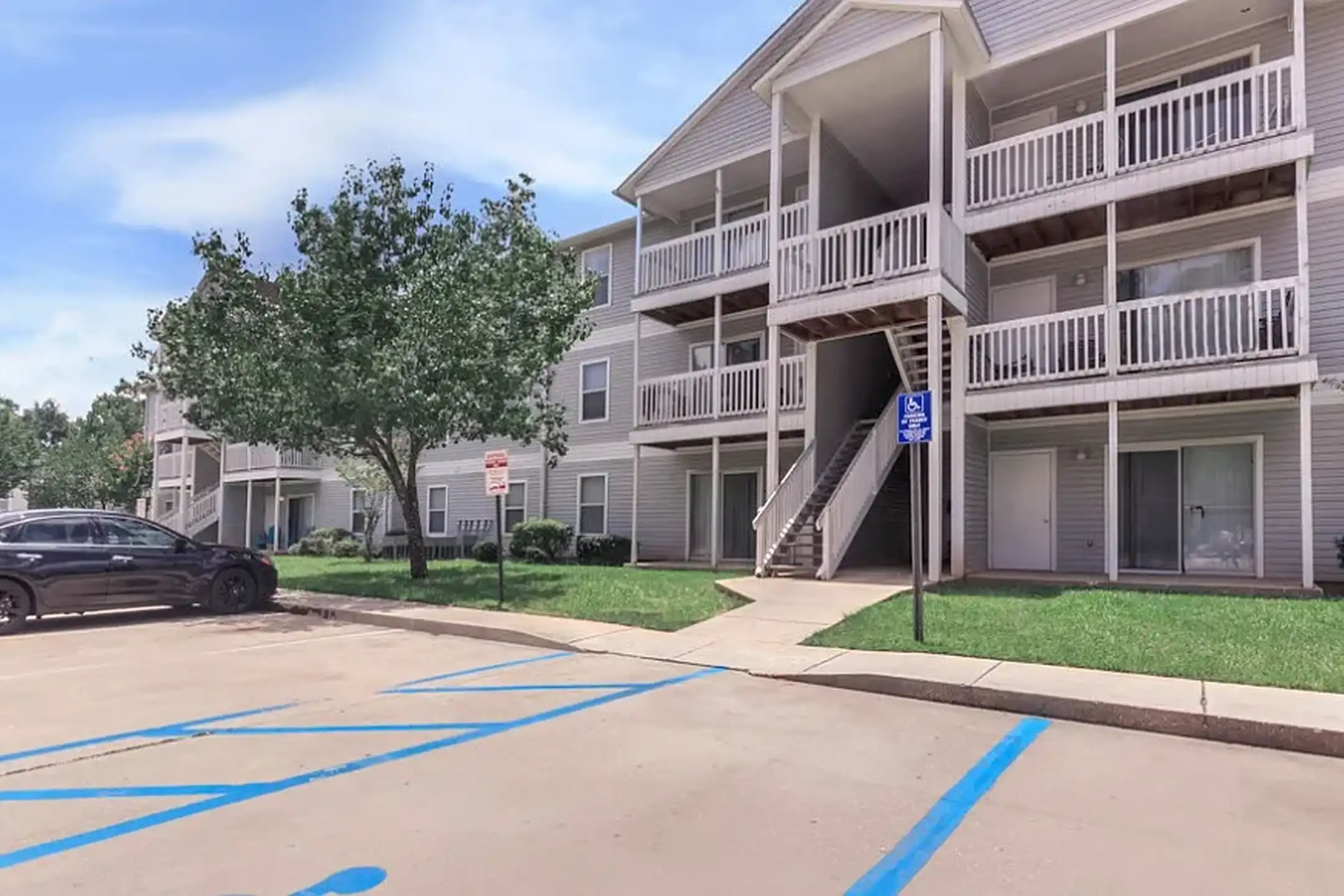Arbor Pointe - Mobile, AL 36612 | ApartmentGuide.com