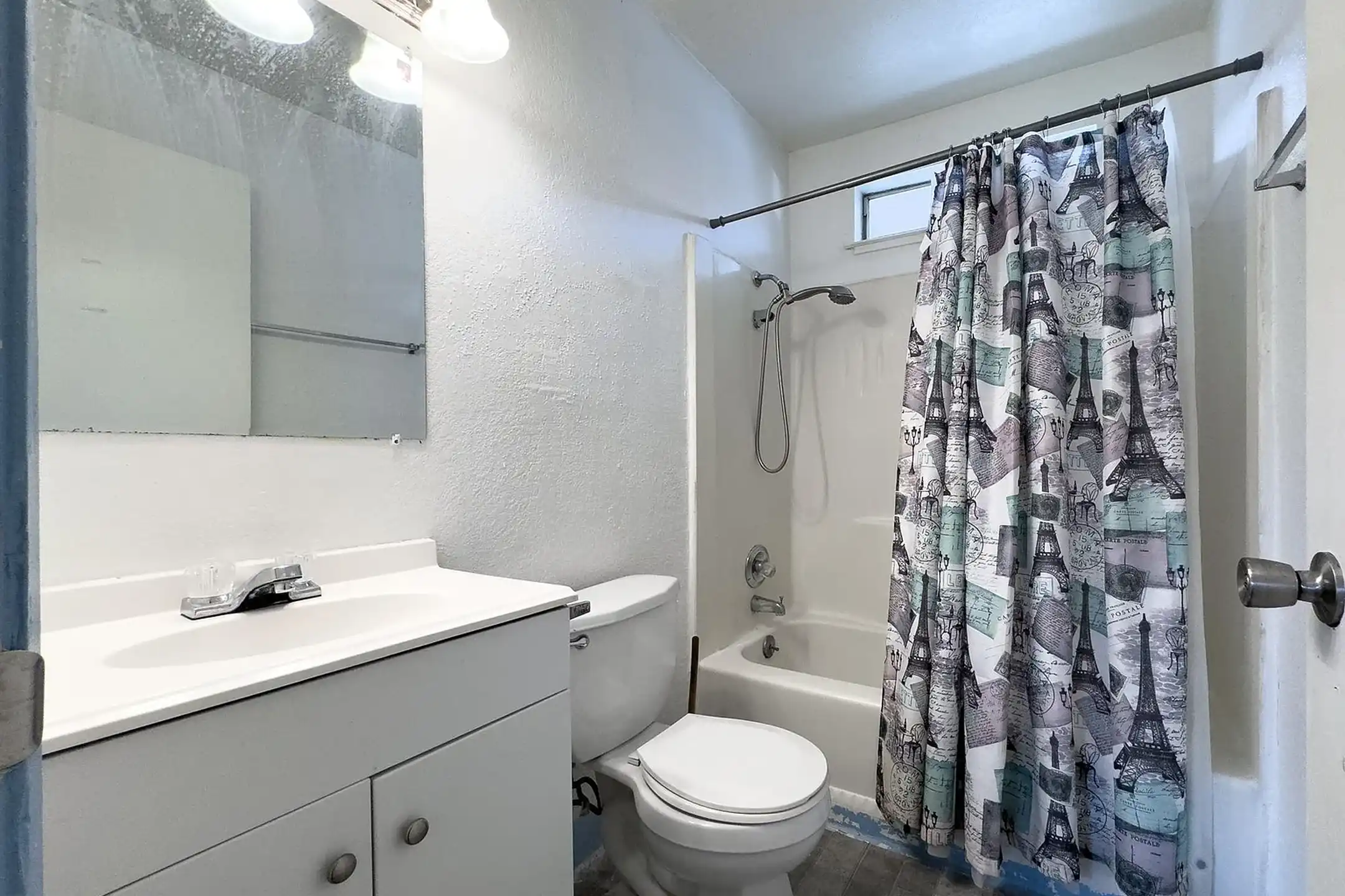 Evergreen Park Apartments - Merced, CA 95340 | ApartmentGuide.com