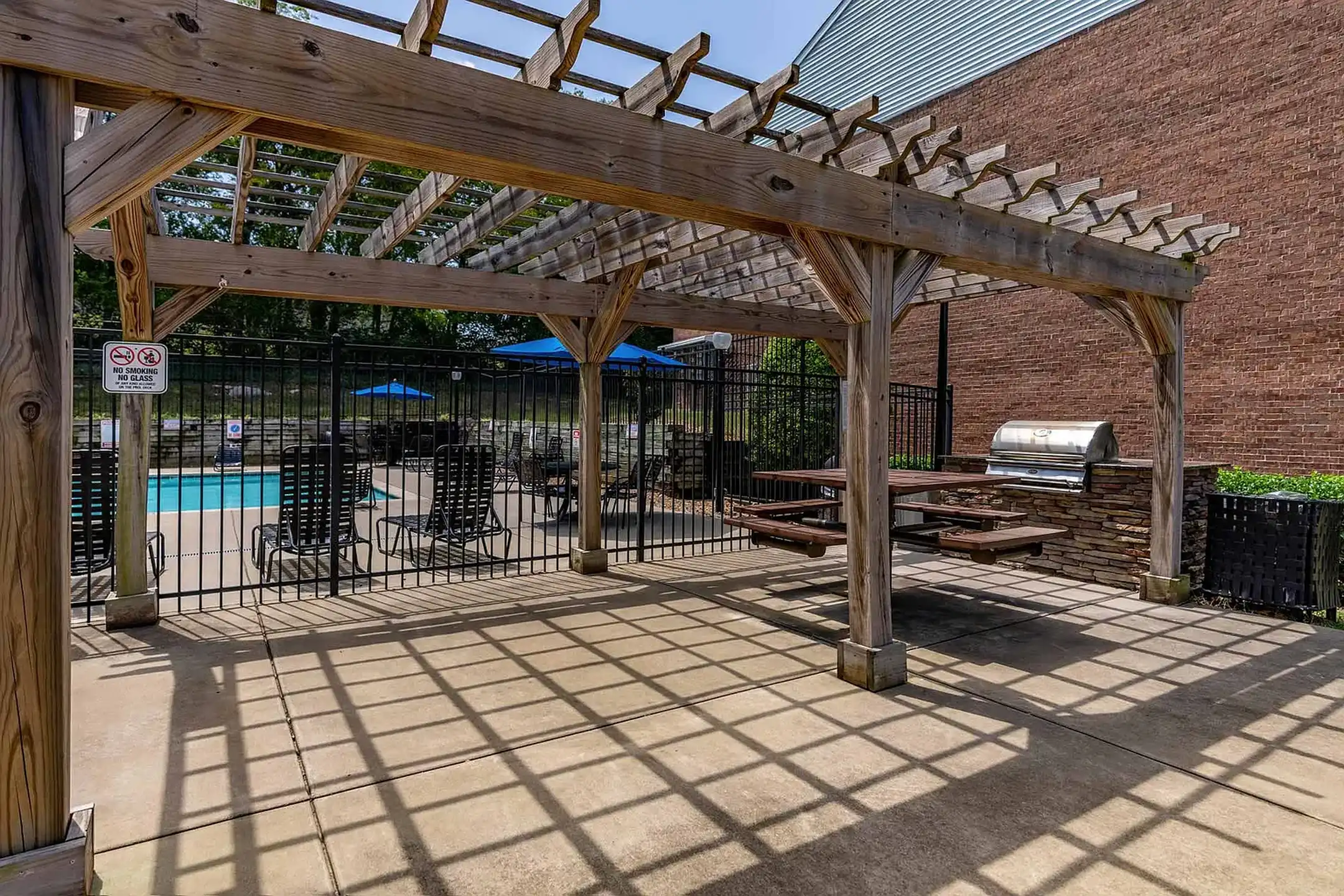 Brookridge - Nashville, TN 37211 | ApartmentGuide.com