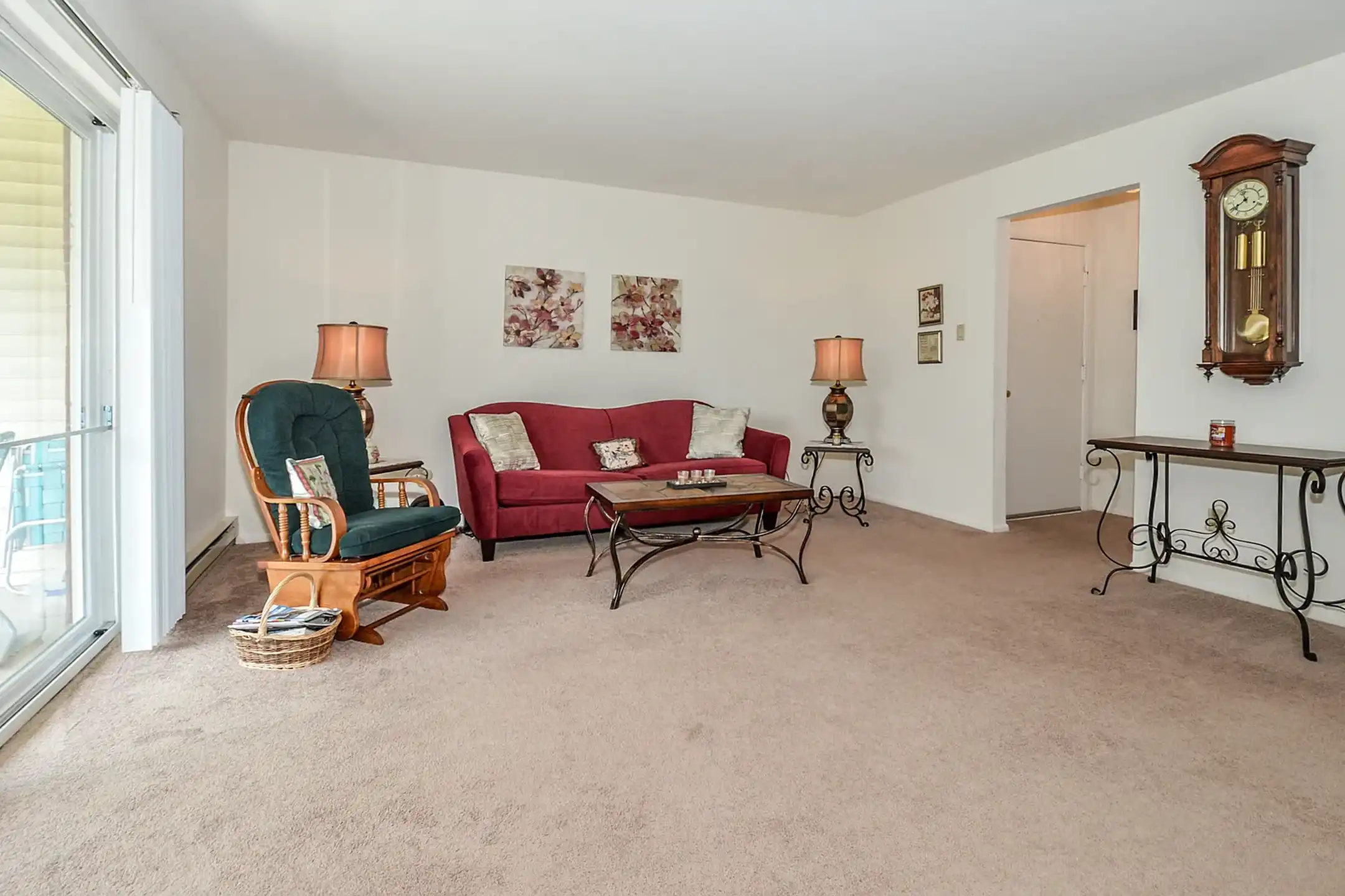 Sanbrook Apartments - Bethlehem, PA 18015 | ApartmentGuide.com