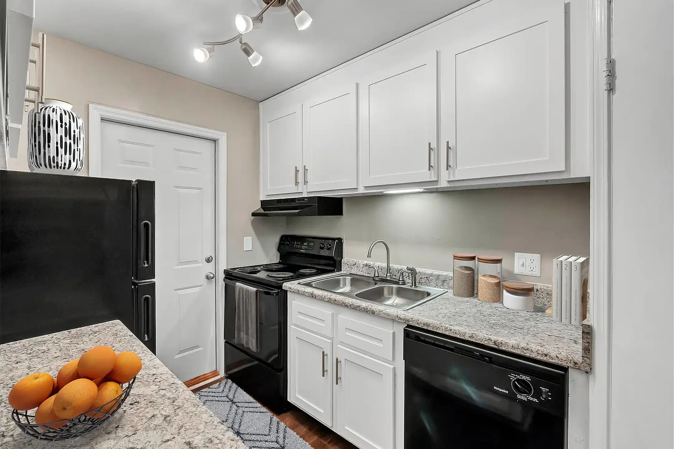 Redmond Chase Apartment Homes - Rome, GA 30165 | ApartmentGuide.com