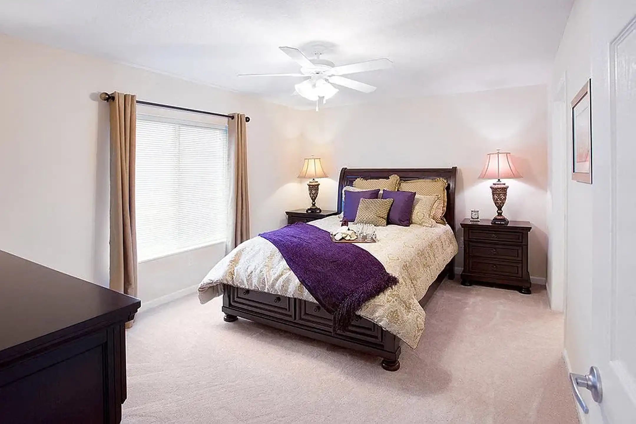 Redwood Olmsted Township - Olmsted Falls, OH 44138 | ApartmentGuide.com
