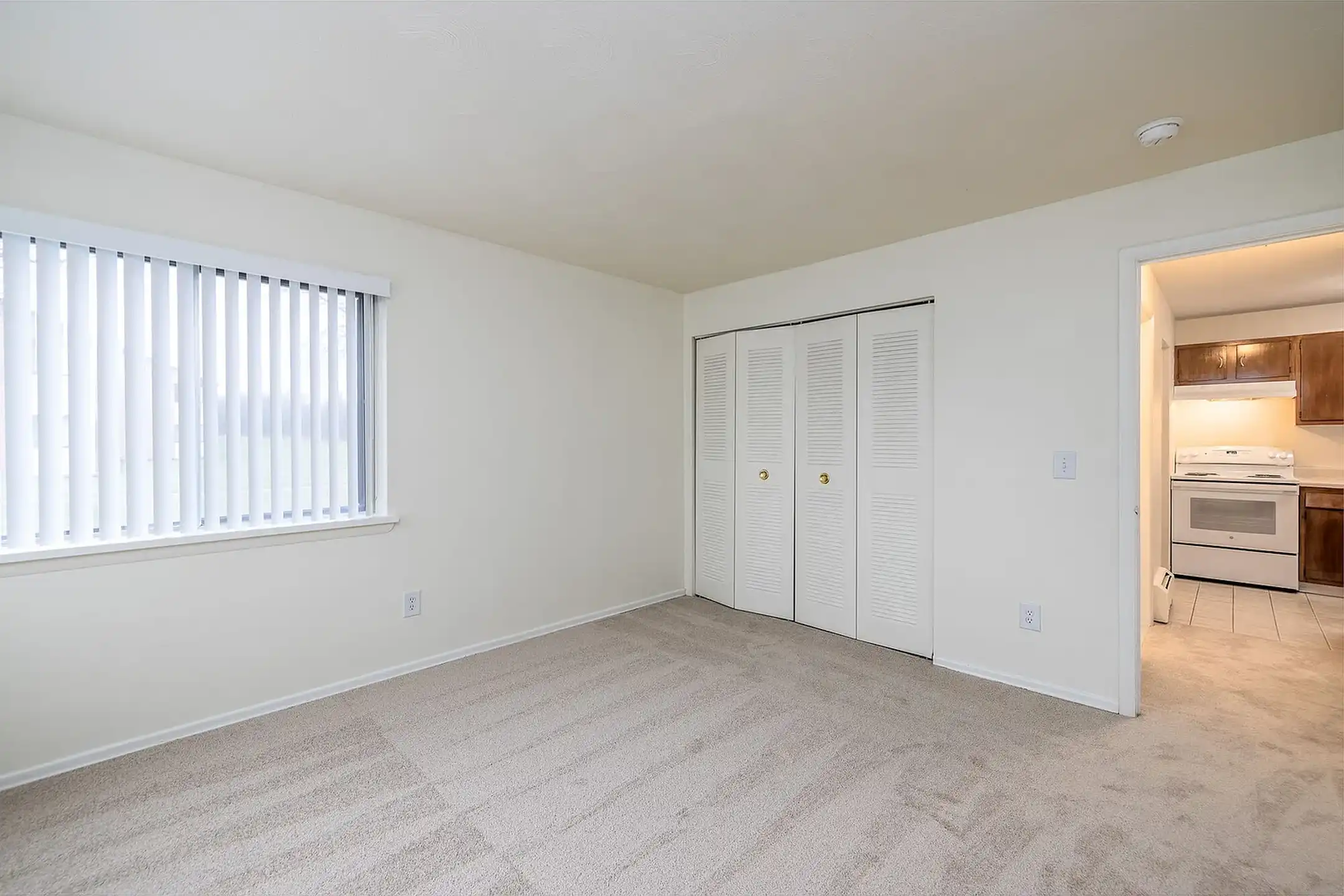 Community Manor Apartments - Rochester, NY 14623 | ApartmentGuide.com