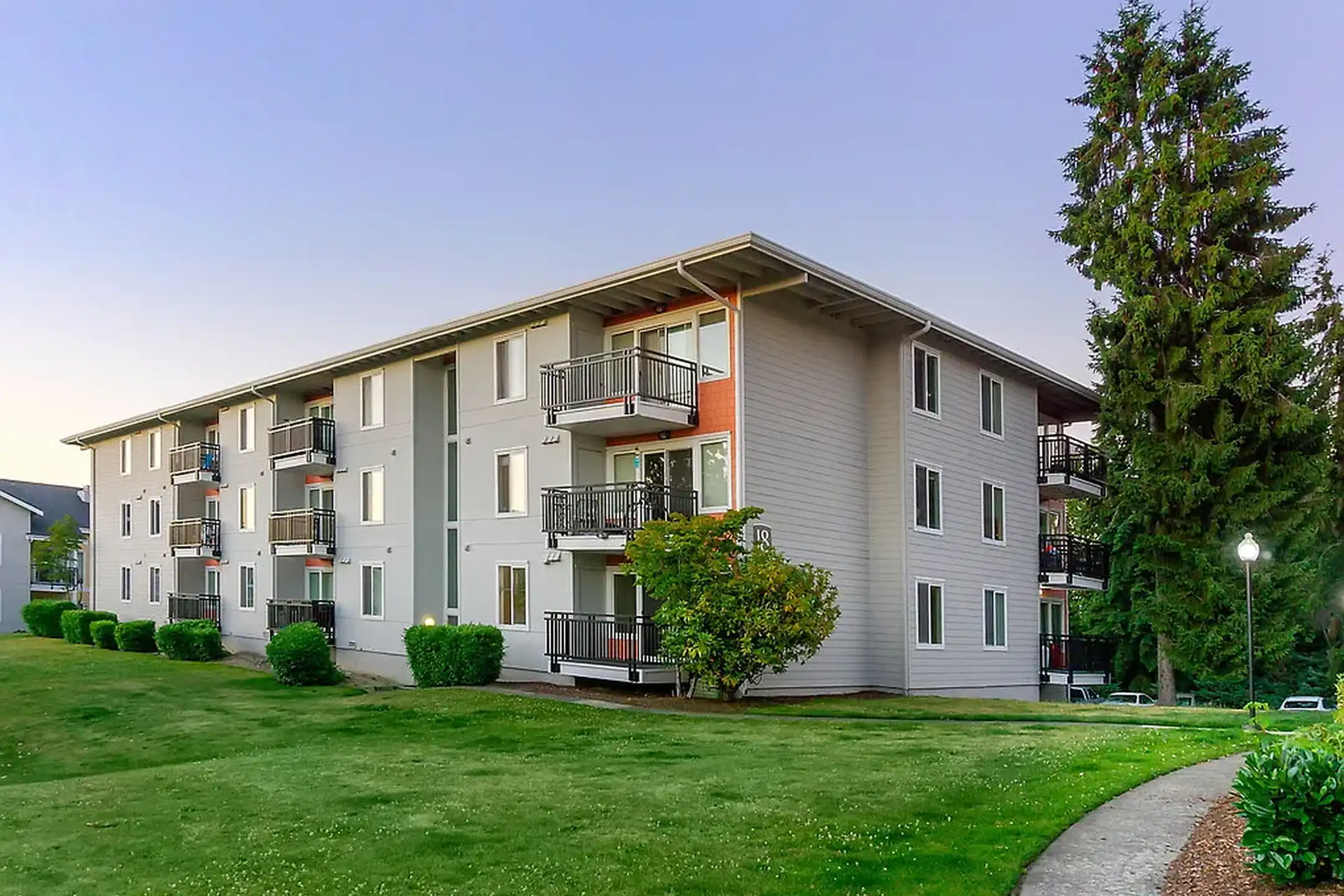 Foothill Commons - Bellevue, WA 98005 | ApartmentGuide.com