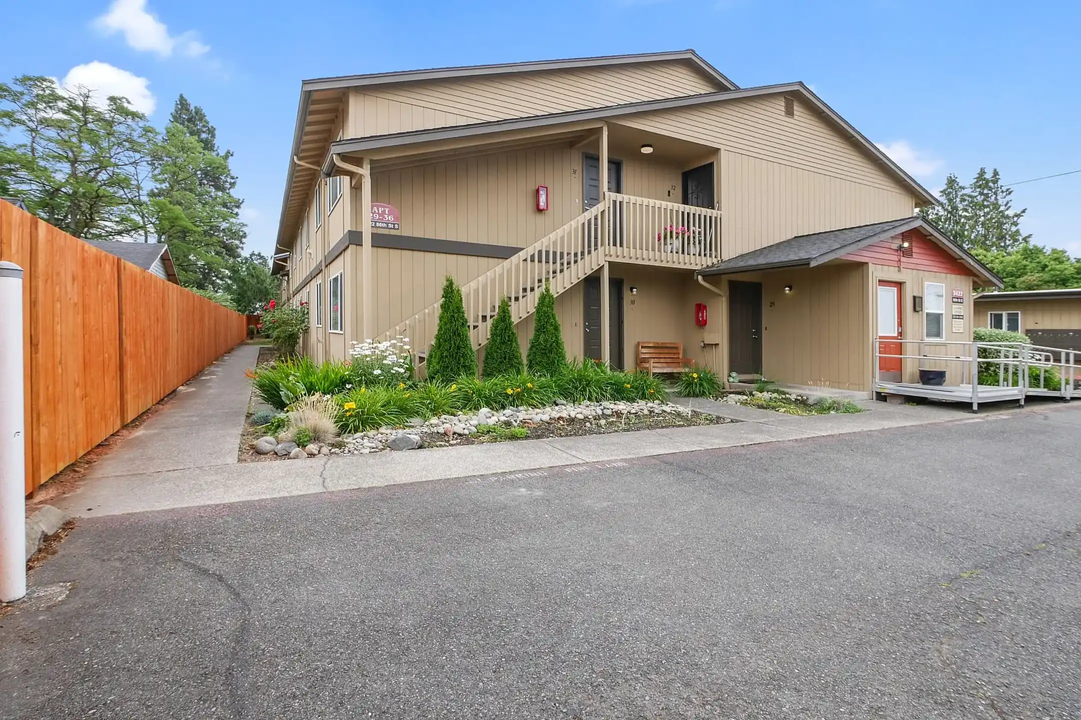 Cherry Tree - Lakewood, WA 98499 | ApartmentGuide.com