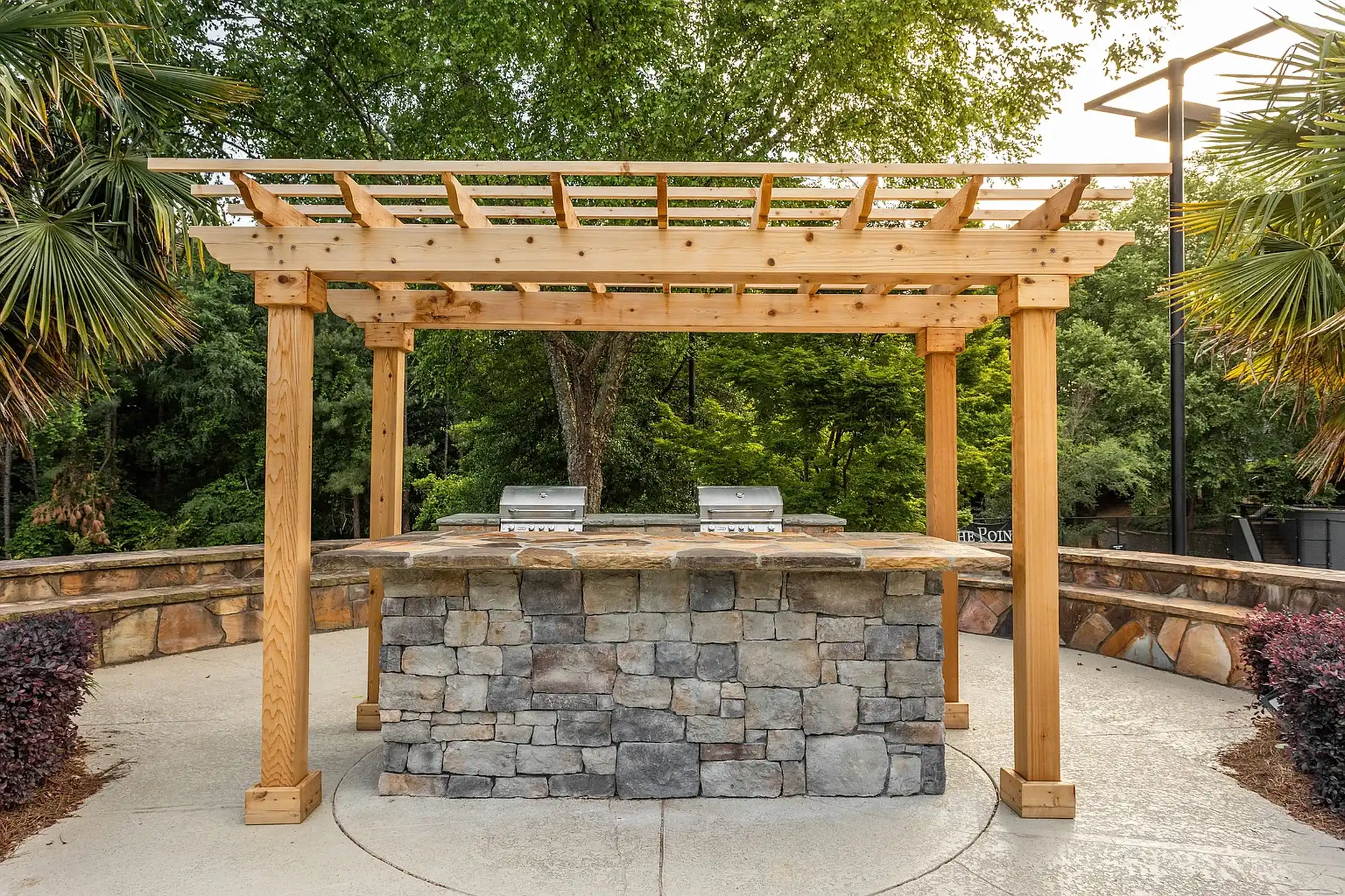 The Pointe at Canyon Ridge Apartments - Sandy Springs, GA 30350 ...