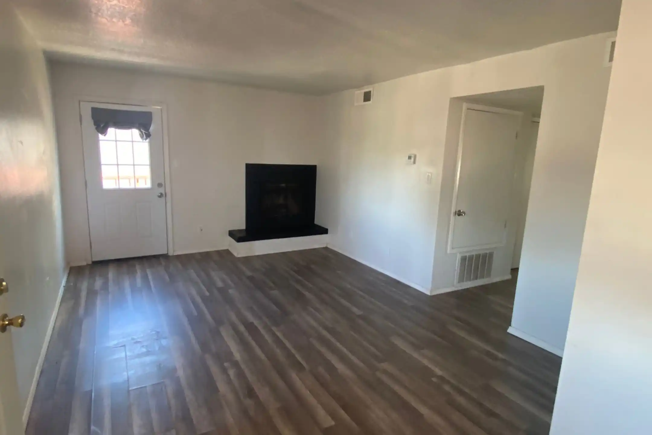 1225 Menaul Blvd NW unit UNIT D - Albuquerque, NM 87107 ...