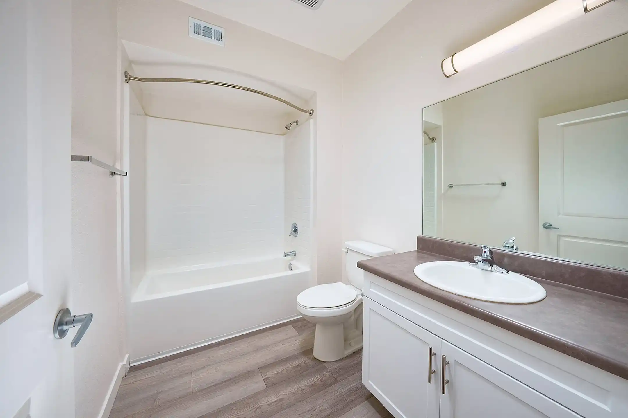 Terracina at Lancaster - Lancaster, CA 93535 | ApartmentGuide.com