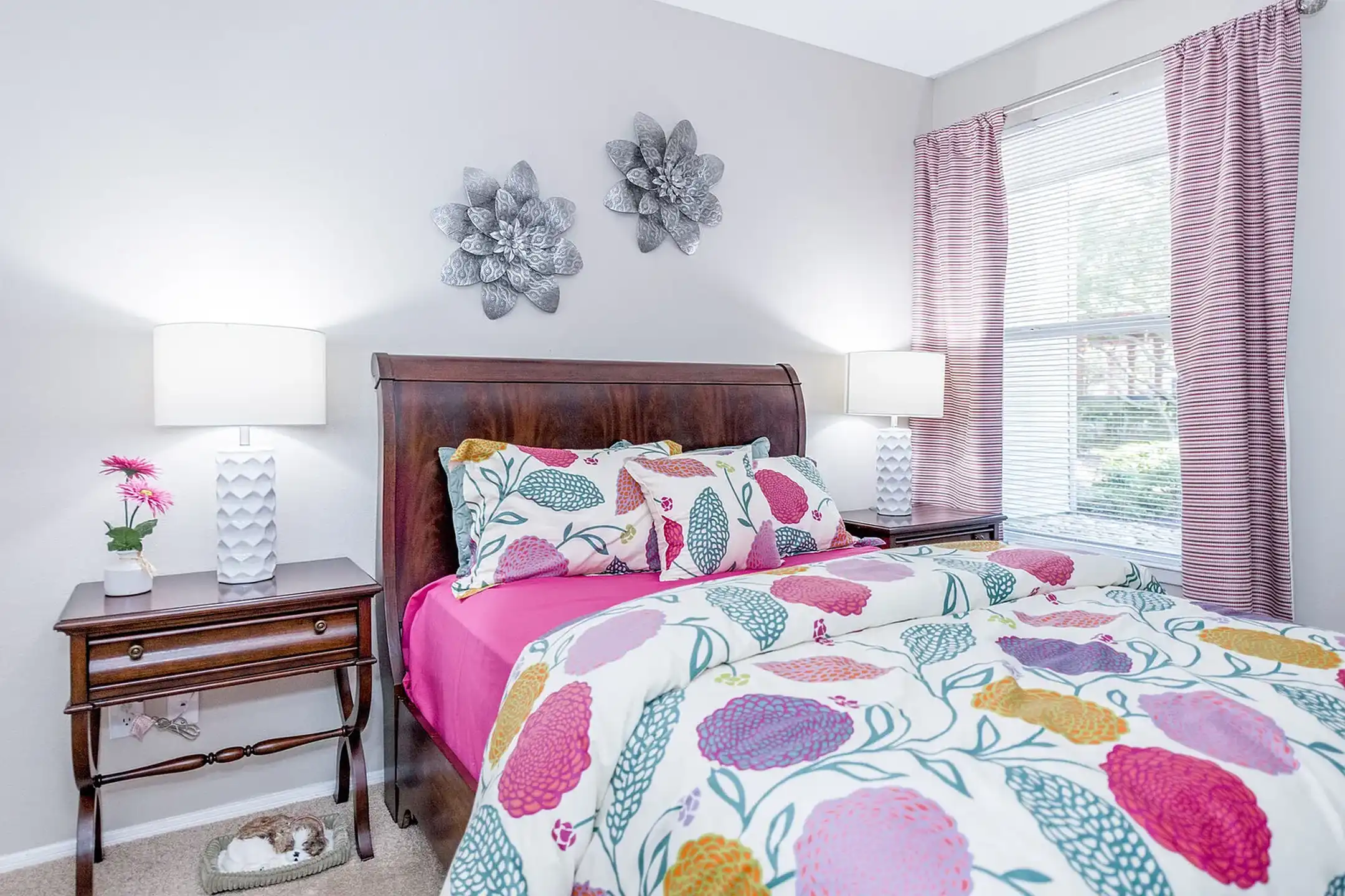 Signature Place - Hampton, VA 23666 | ApartmentGuide.com