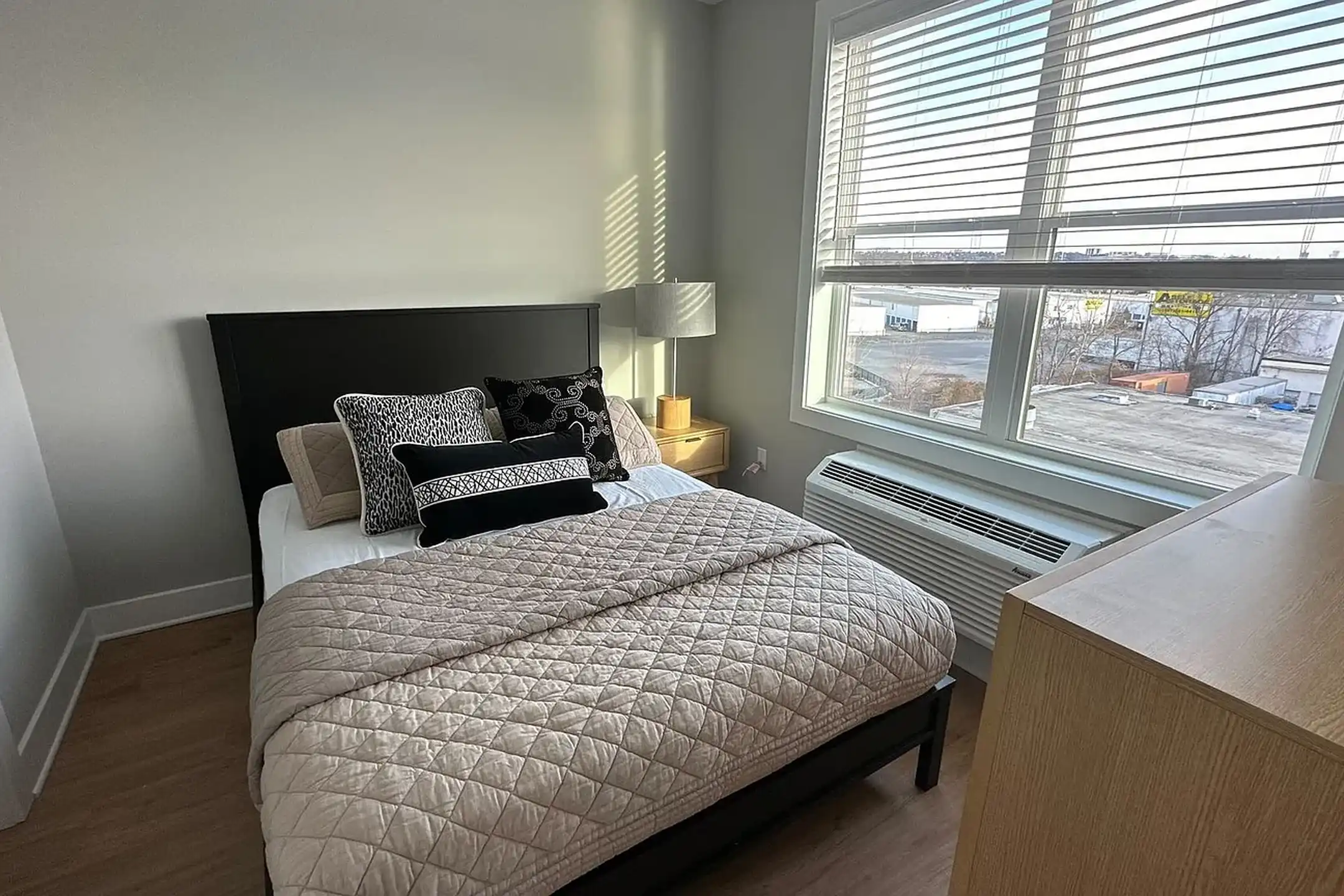 Meridia Little Ferry 100 - Little Ferry, NJ 07643 | ApartmentGuide.com