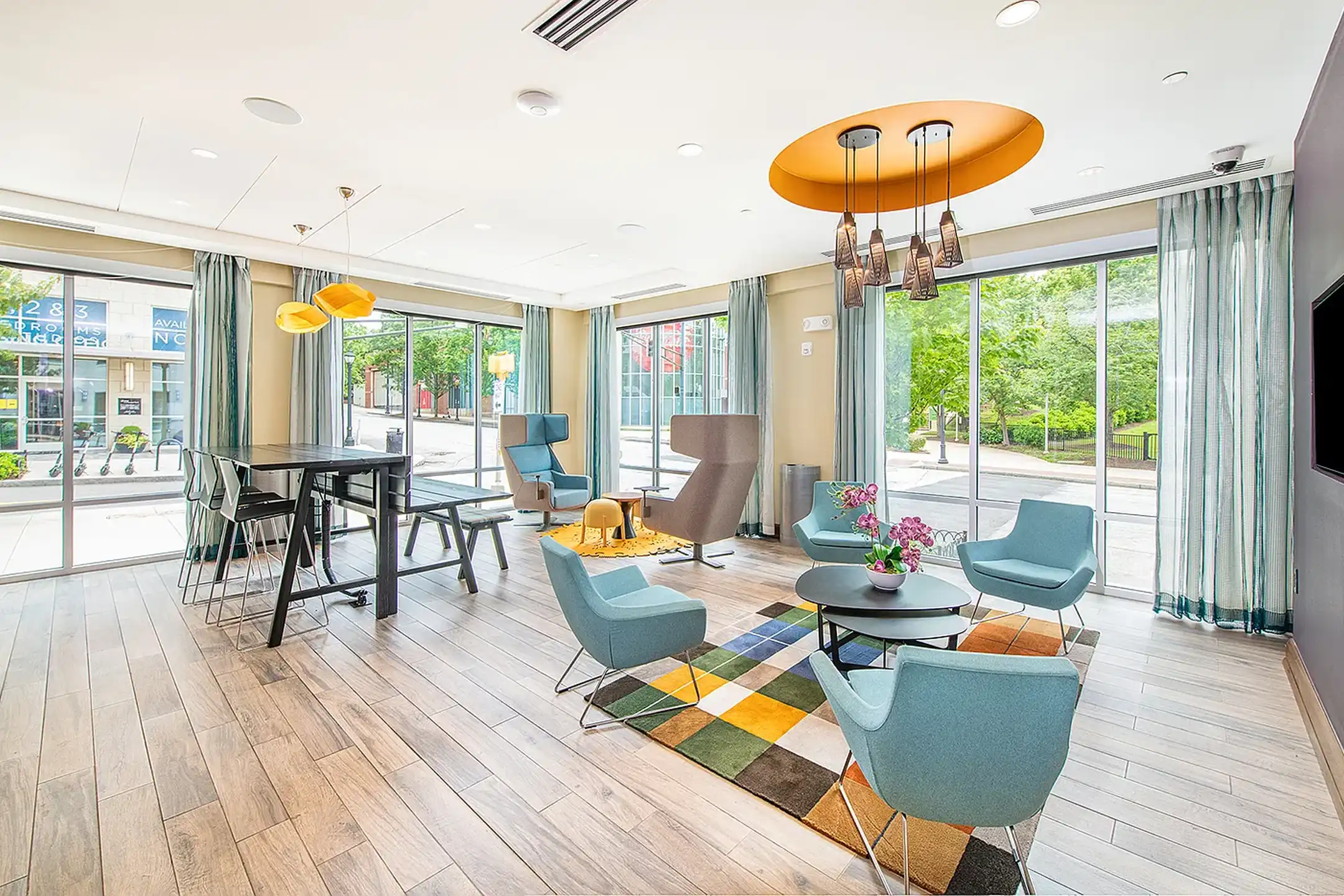 MAA Centennial Park - Atlanta, GA 30313 | ApartmentGuide.com