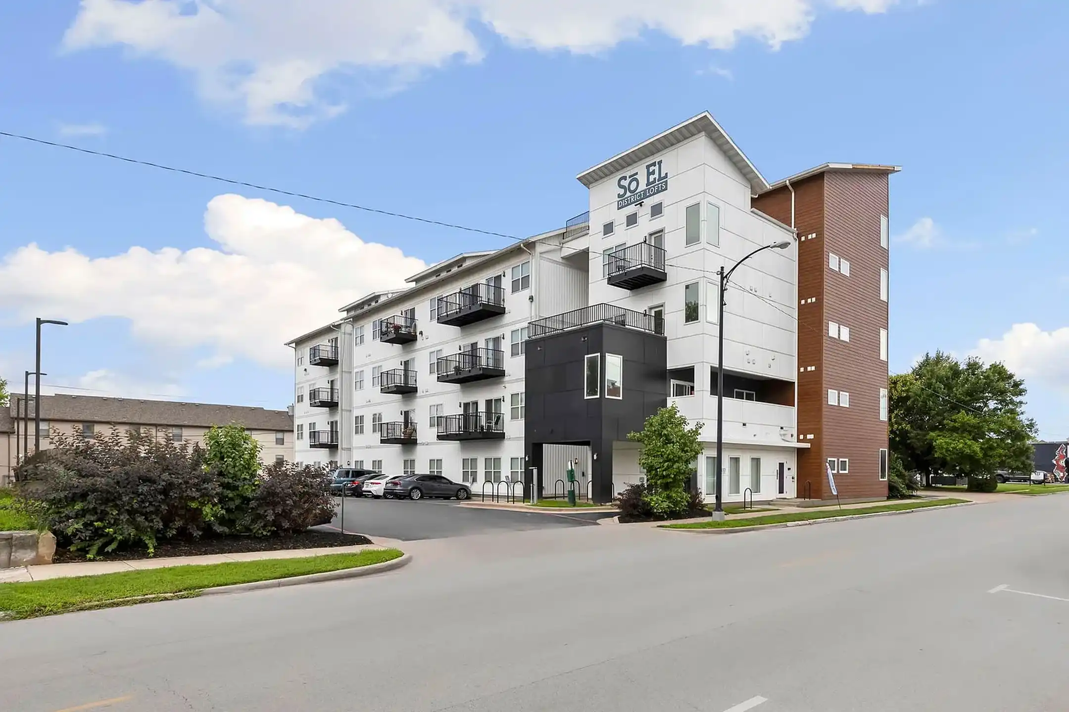 SoEl District Lofts - Springfield, MO 65806 | ApartmentGuide.com