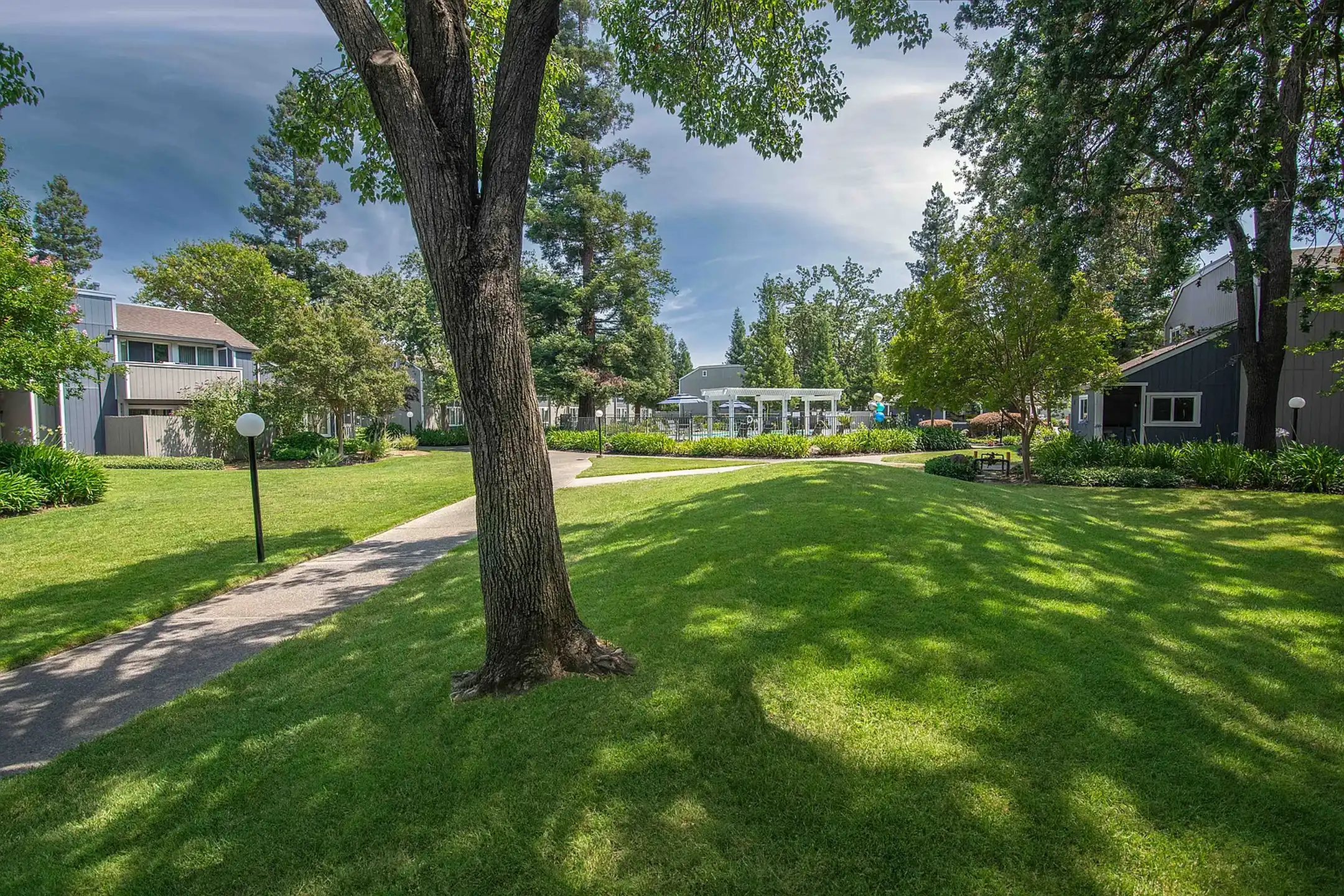 Willow Grove Apartments - Sacramento, CA 95825 | ApartmentGuide.com