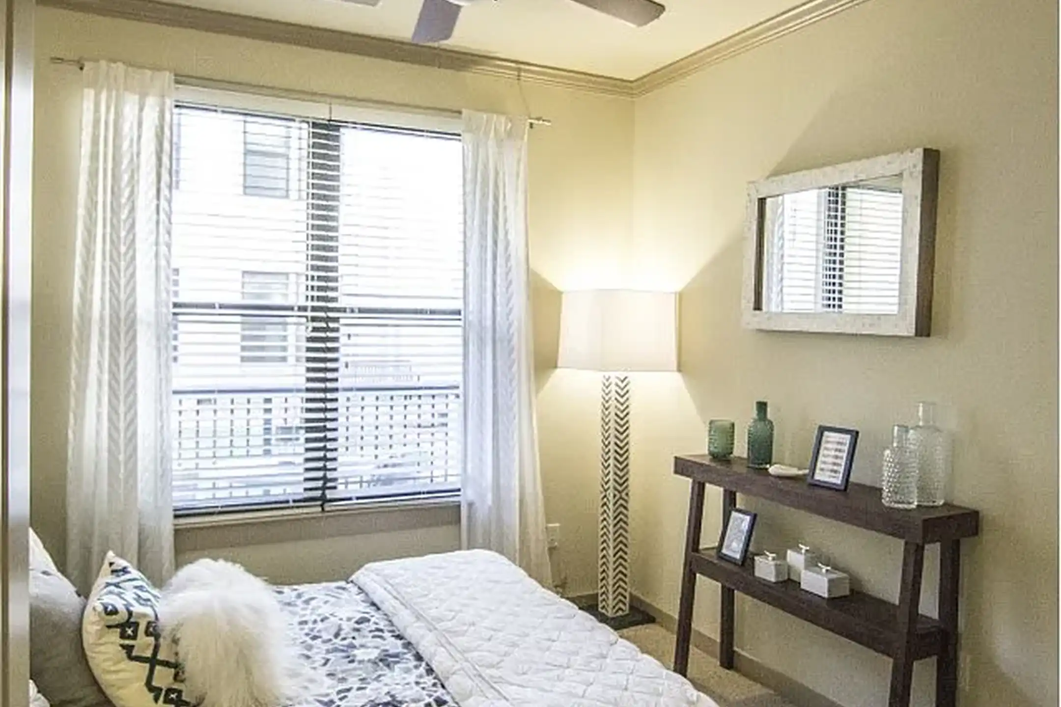 Penrose Square Apartments - Arlington, VA 22204 | ApartmentGuide.com