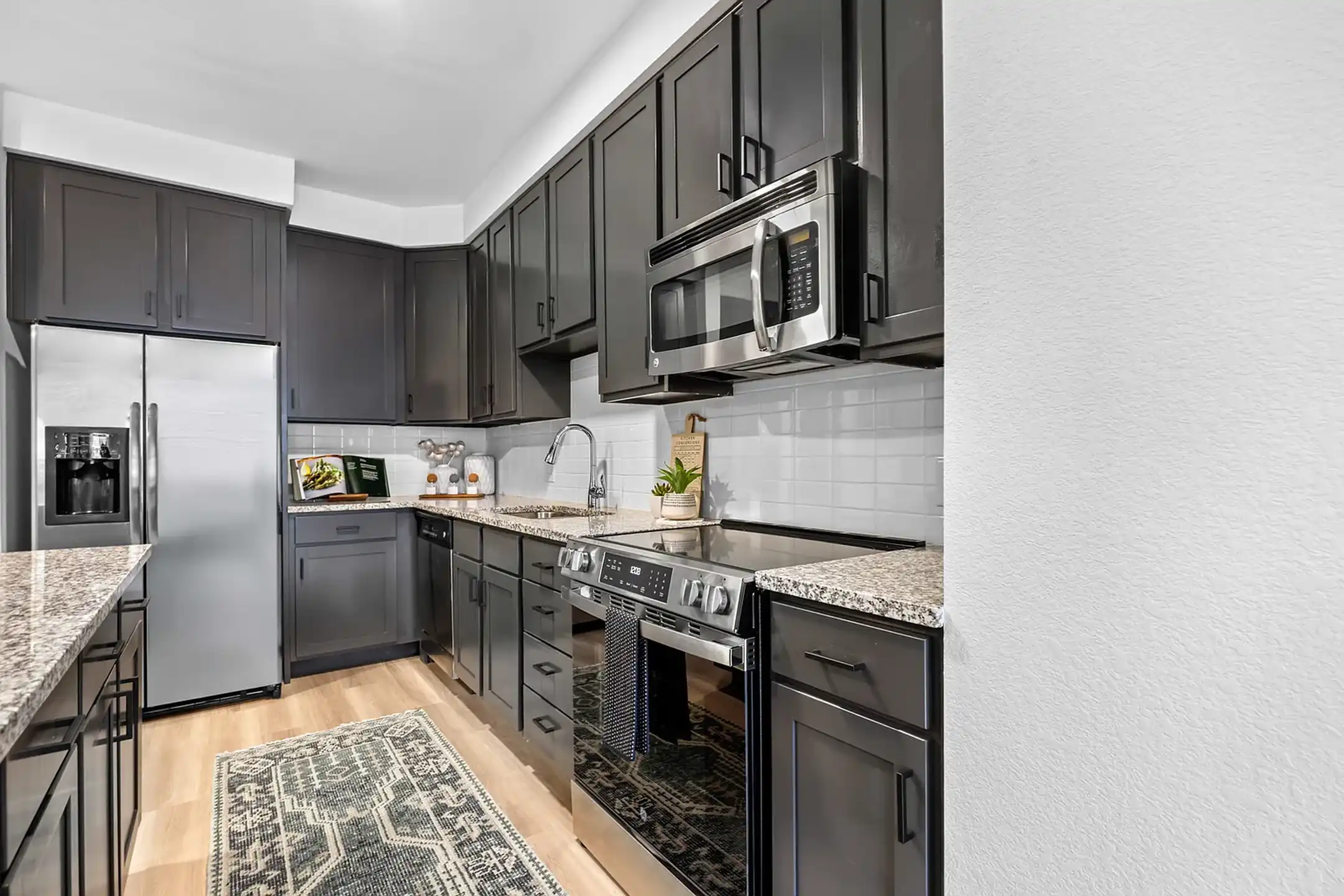 The Battery on Blake Street - Denver, CO 80205 | ApartmentGuide.com