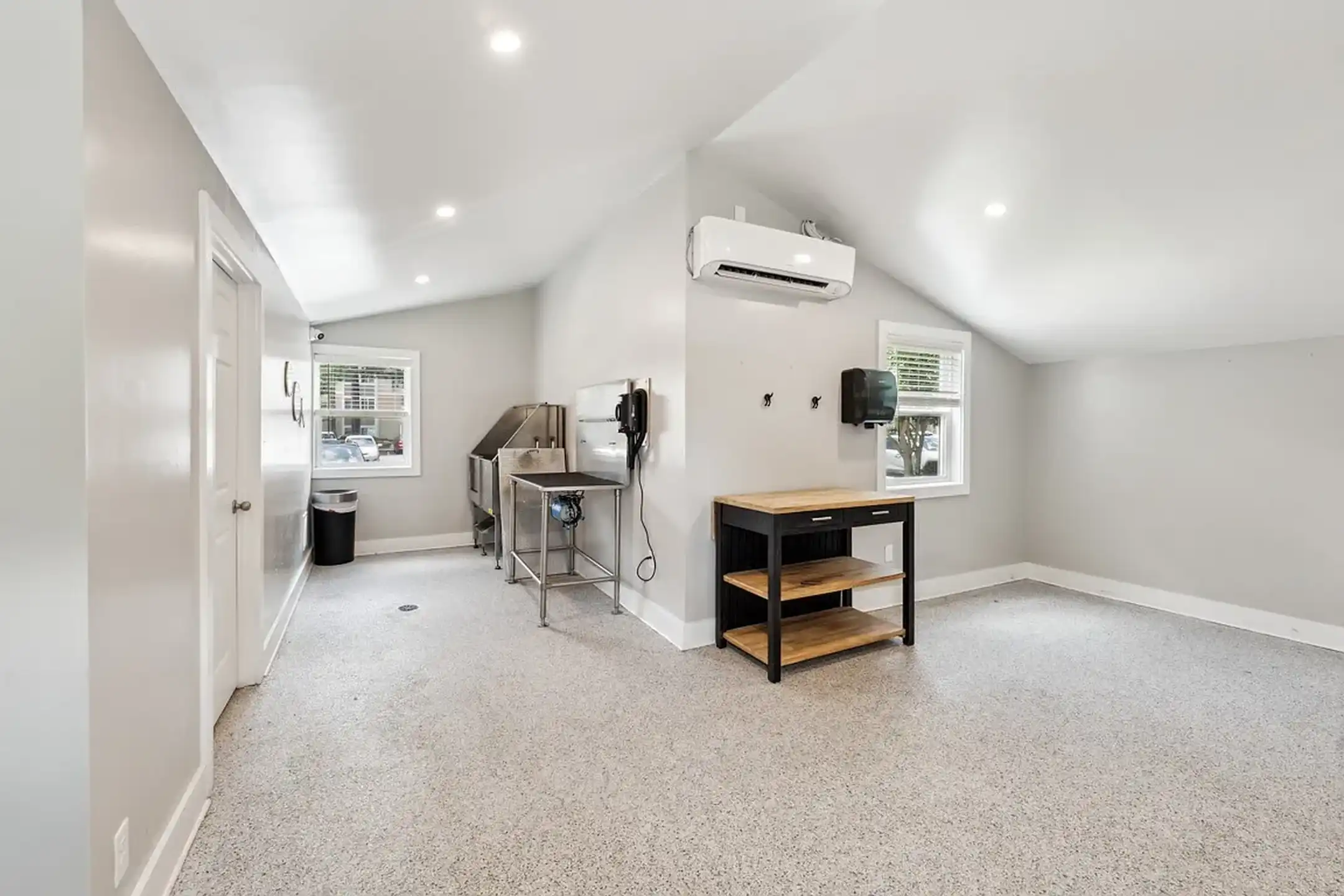 Linkhorn Bay Apartments - Virginia Beach, VA 23451 | ApartmentGuide.com