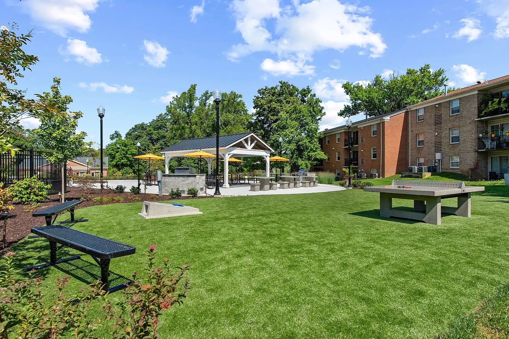 Courthouse Square Apartments - Towson, MD 21286 | ApartmentGuide.com