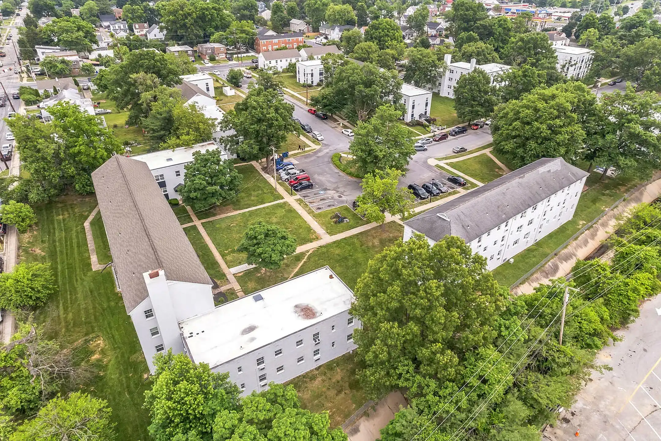 Laurel Court Apartments - Laurel, MD 20707 | ApartmentGuide.com