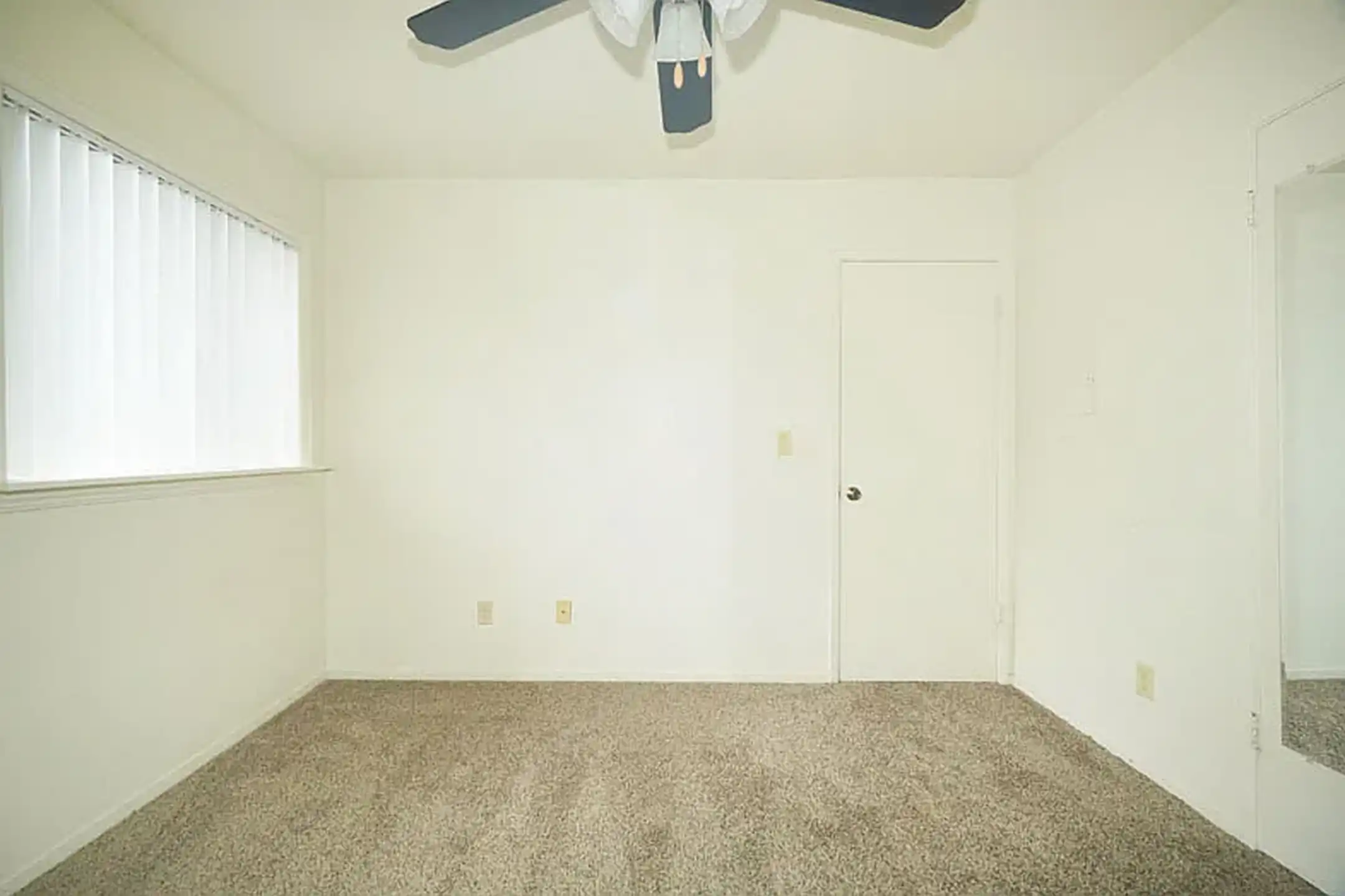 3581 - 3585 N. Parkway Drive - Fresno, CA 93722 | ApartmentGuide.com