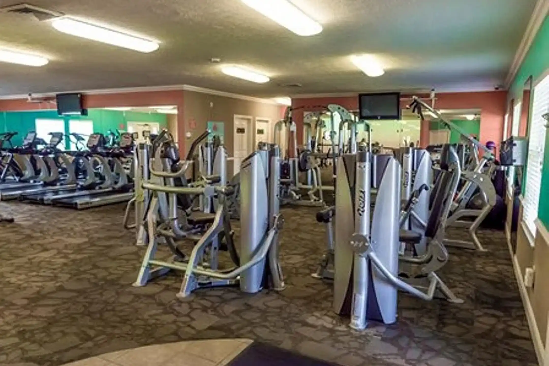 Sunblest Apartments - Fishers, IN 46038 | ApartmentGuide.com