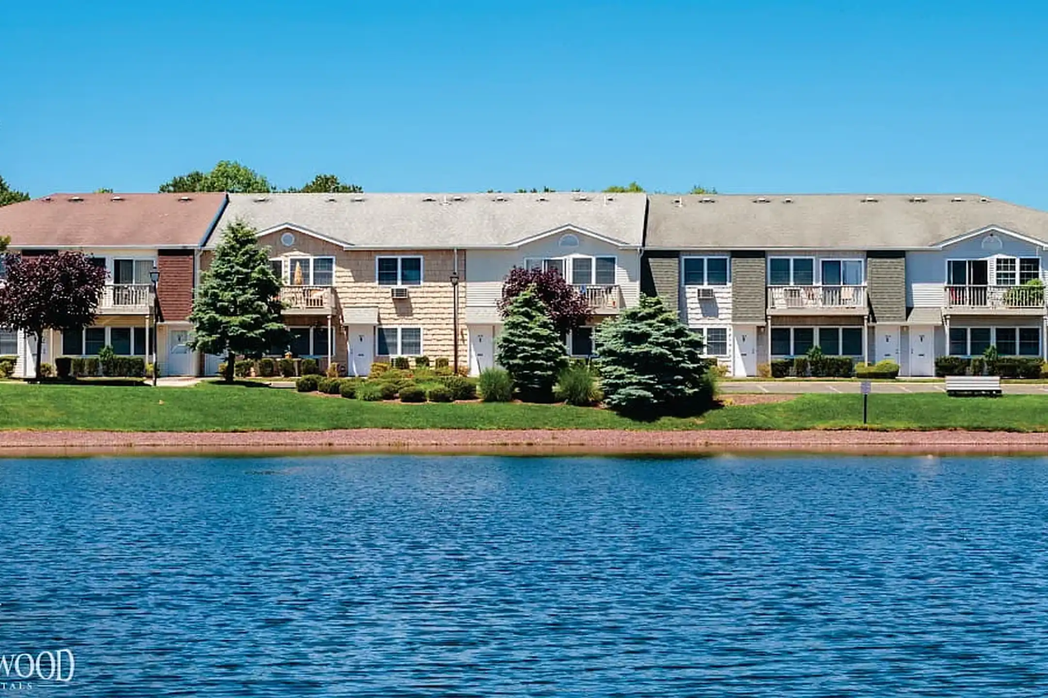 Spruce Pond - Holbrook, NY 11741 | ApartmentGuide.com