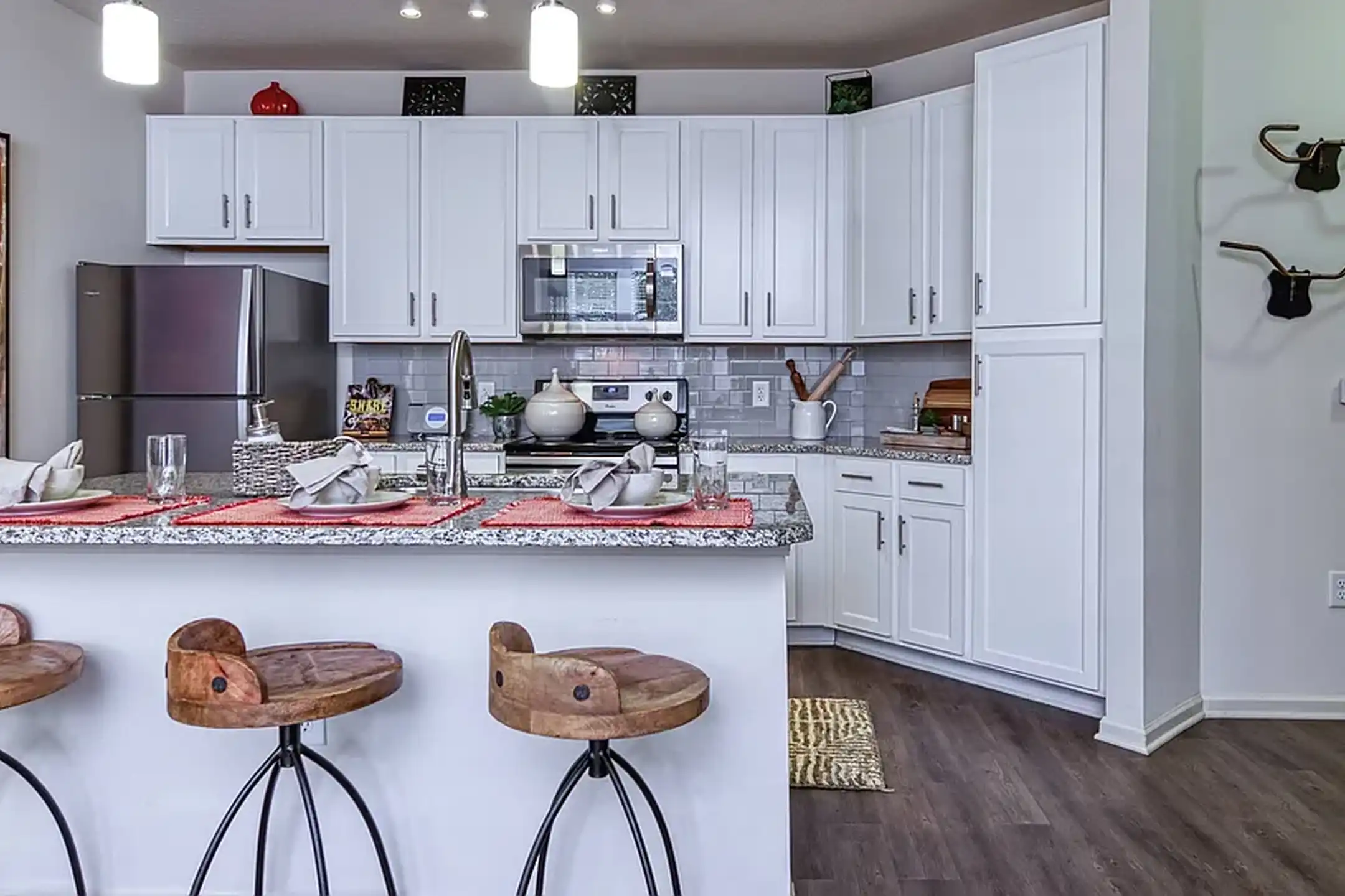 Tapestry at Long Farm - Baton Rouge, LA 70817 | ApartmentGuide.com