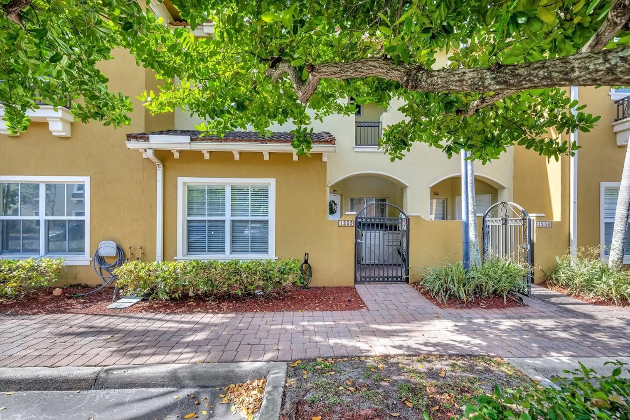 1209 Prospect Rd unit 1209 - Fort Lauderdale, FL 33309 | ApartmentGuide.com