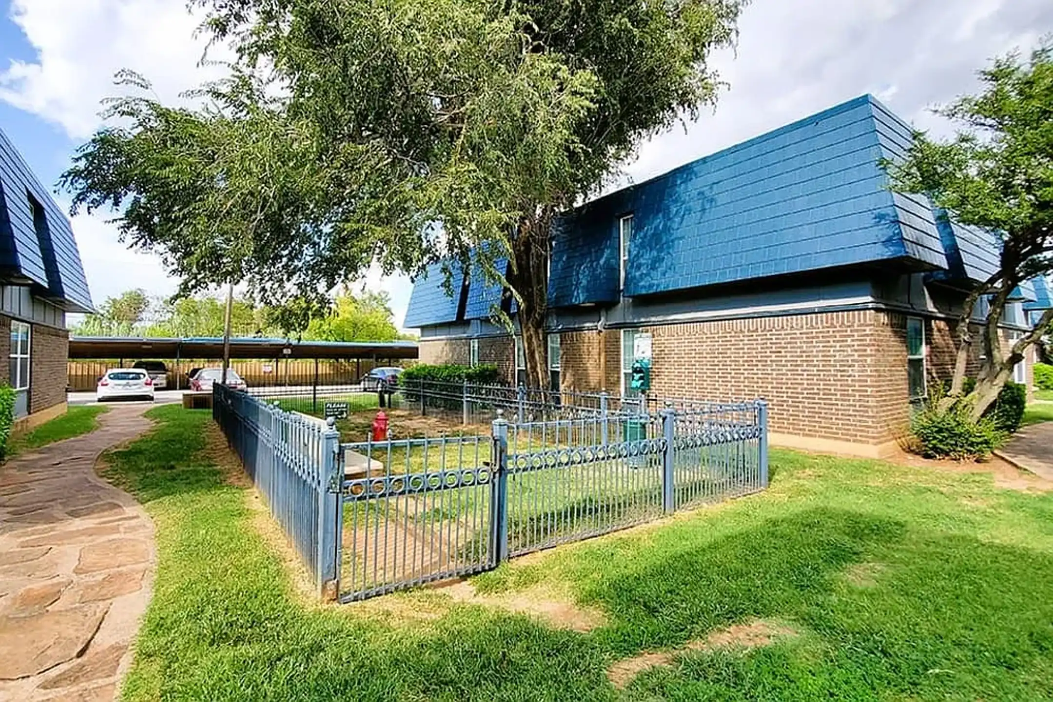 Pickwick Place Apartments - Oklahoma City, OK 73159 | ApartmentGuide.com