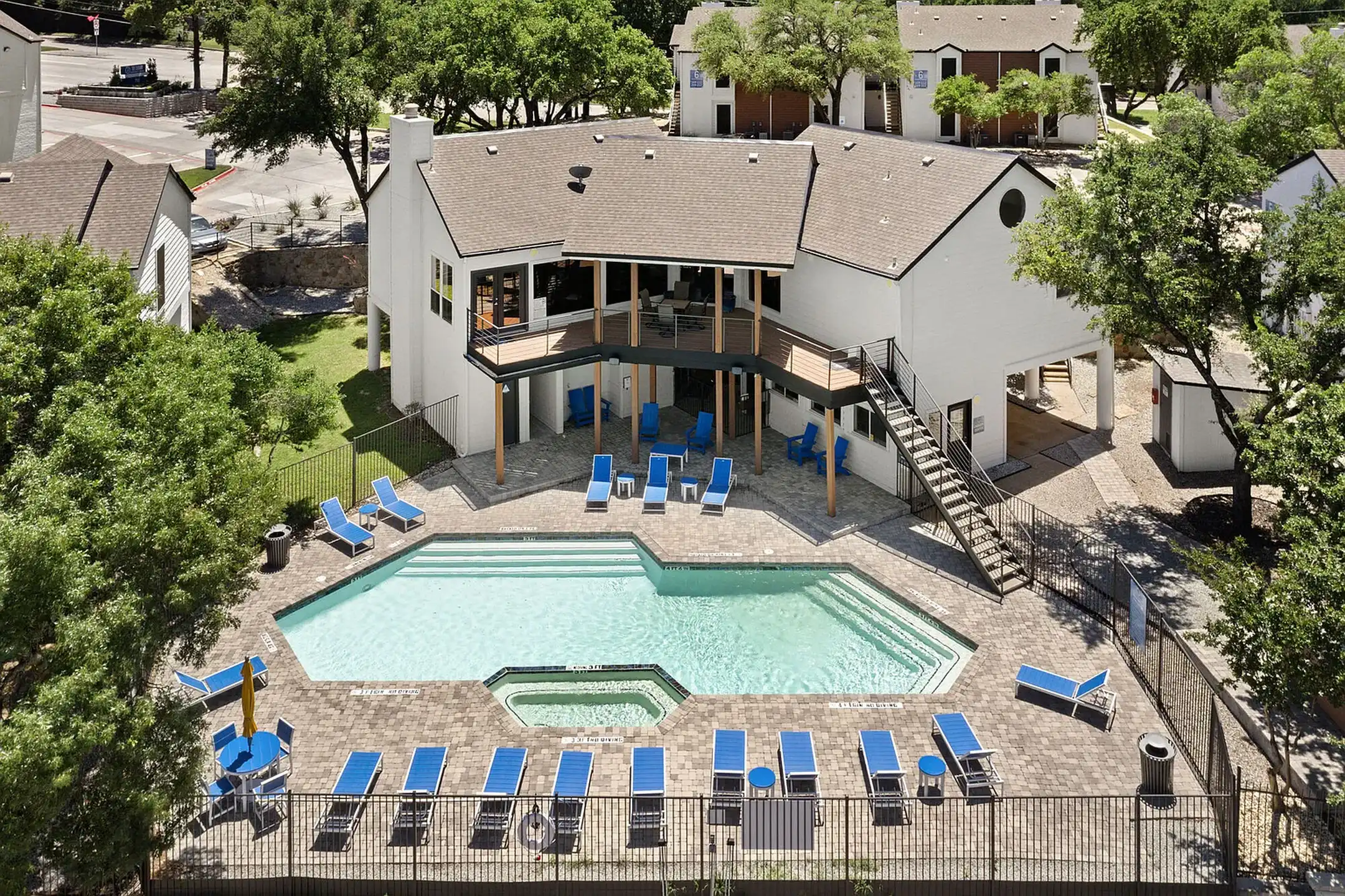 The Carmin - Arlington, TX 76006 | ApartmentGuide.com