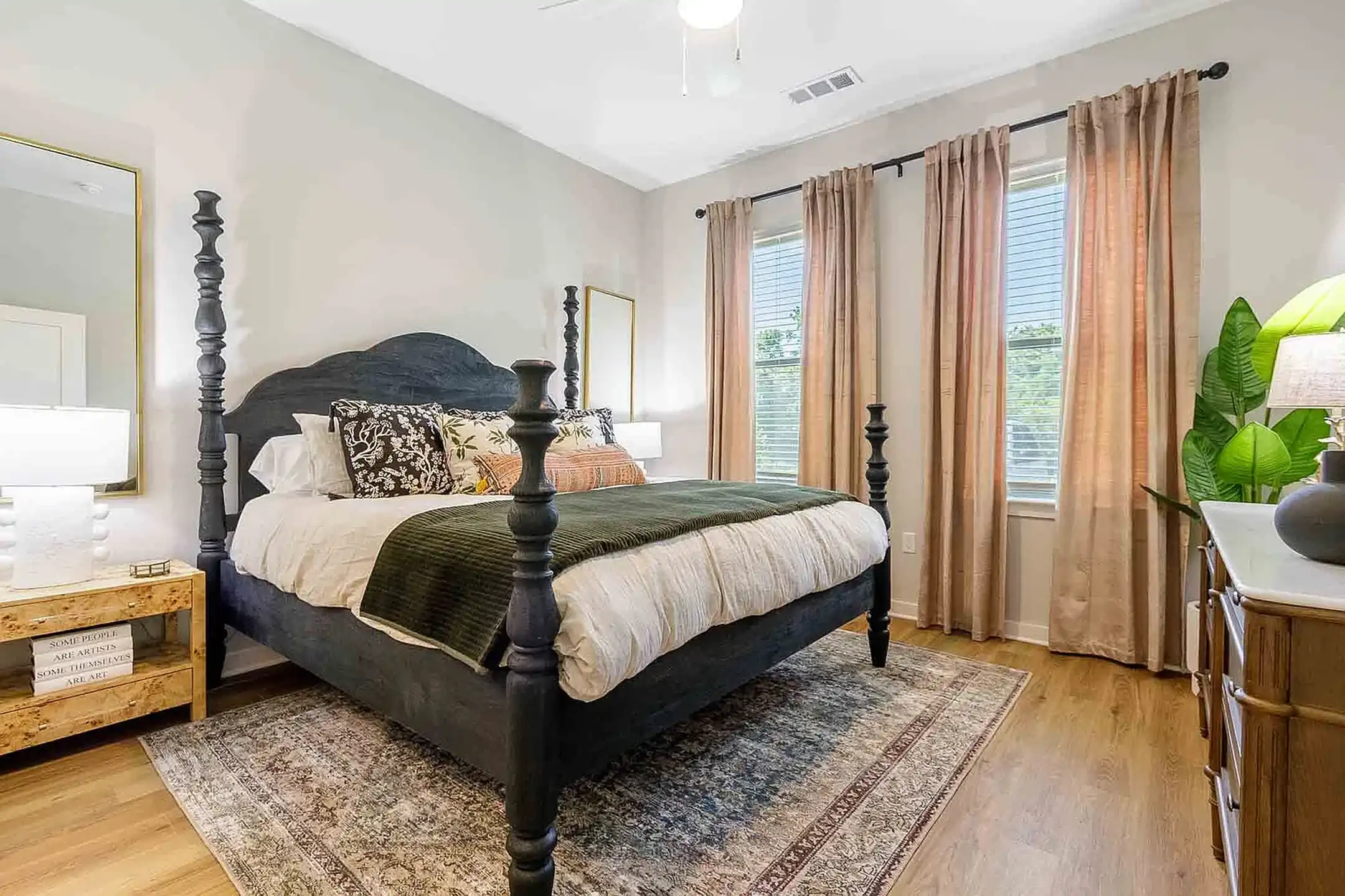 The Felicity on Perry - Savannah, GA 31401 | ApartmentGuide.com