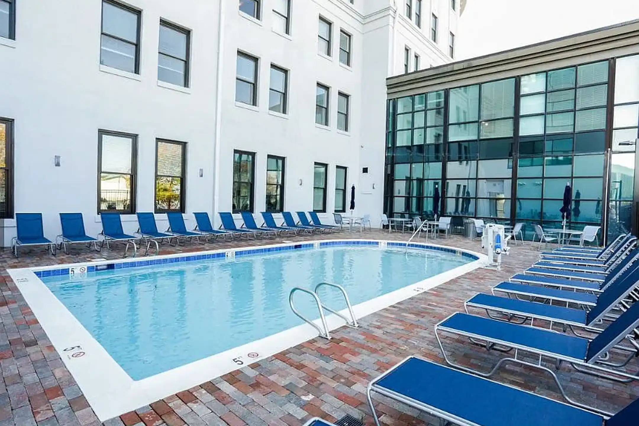 The Seaboard Building - Portsmouth, VA 23704 | ApartmentGuide.com