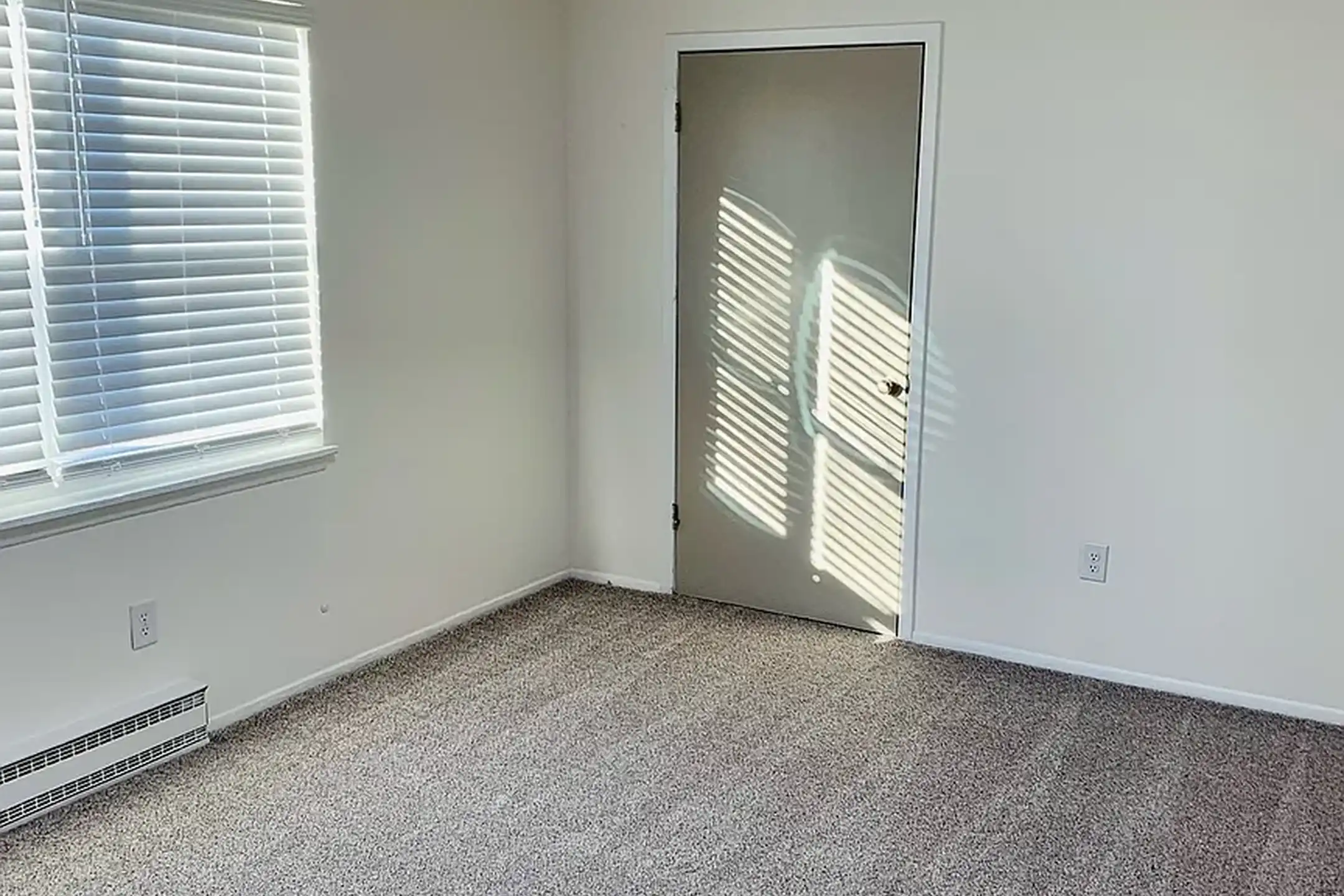 Franklin Flats - Greenville, SC 29617 | ApartmentGuide.com