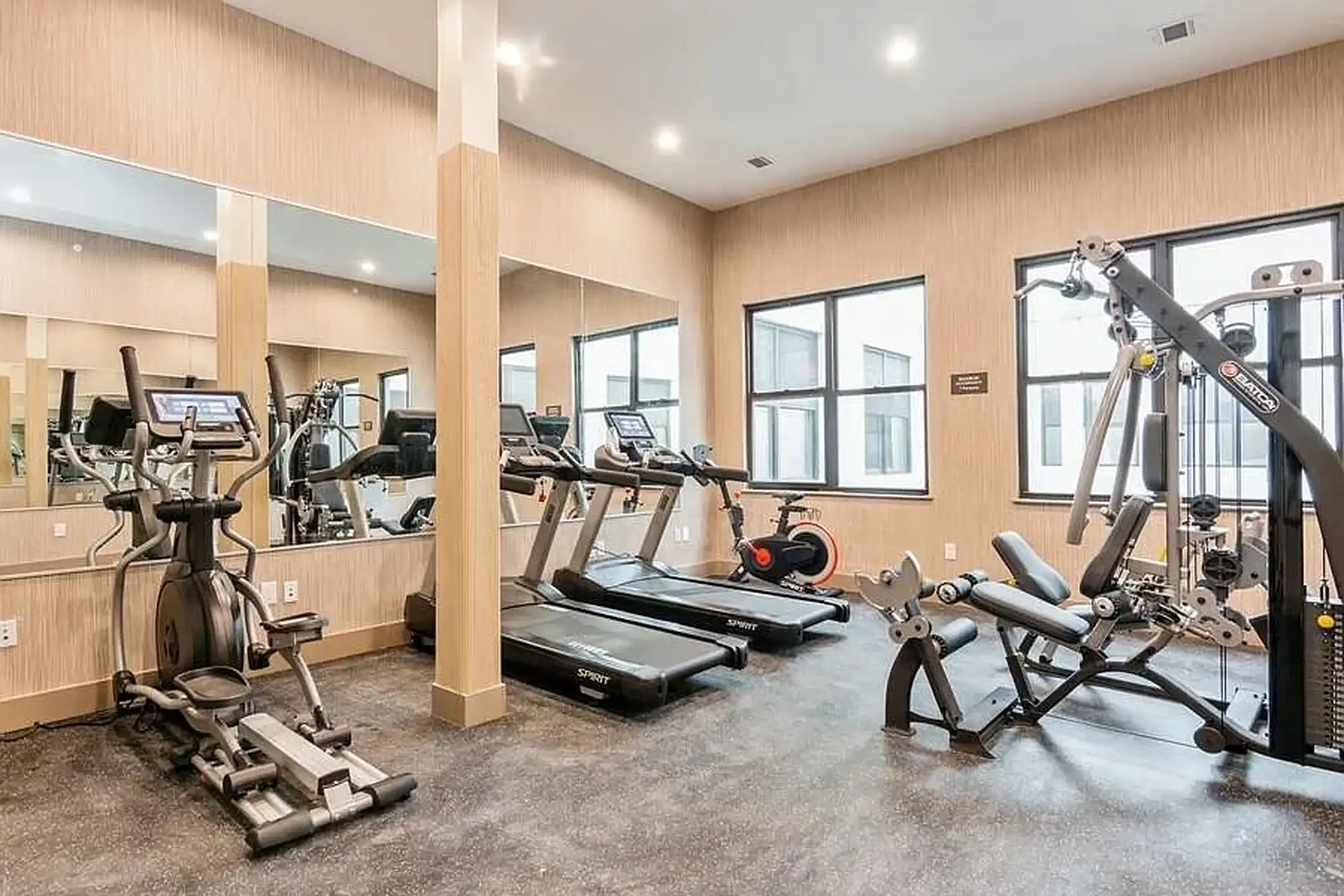 Frontier Flats - Plainfield, NJ 07060 | ApartmentGuide.com