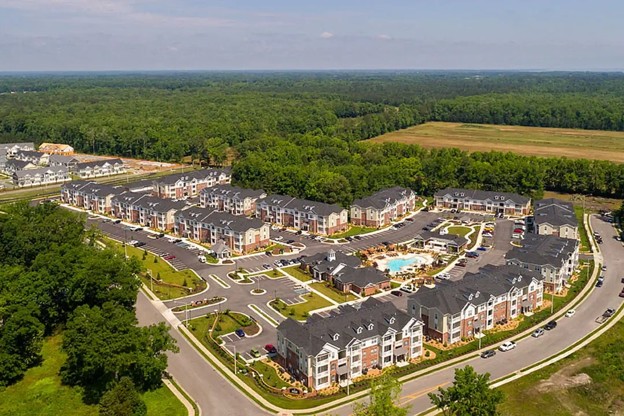 Clairmont At Jolliff Landing Apartments