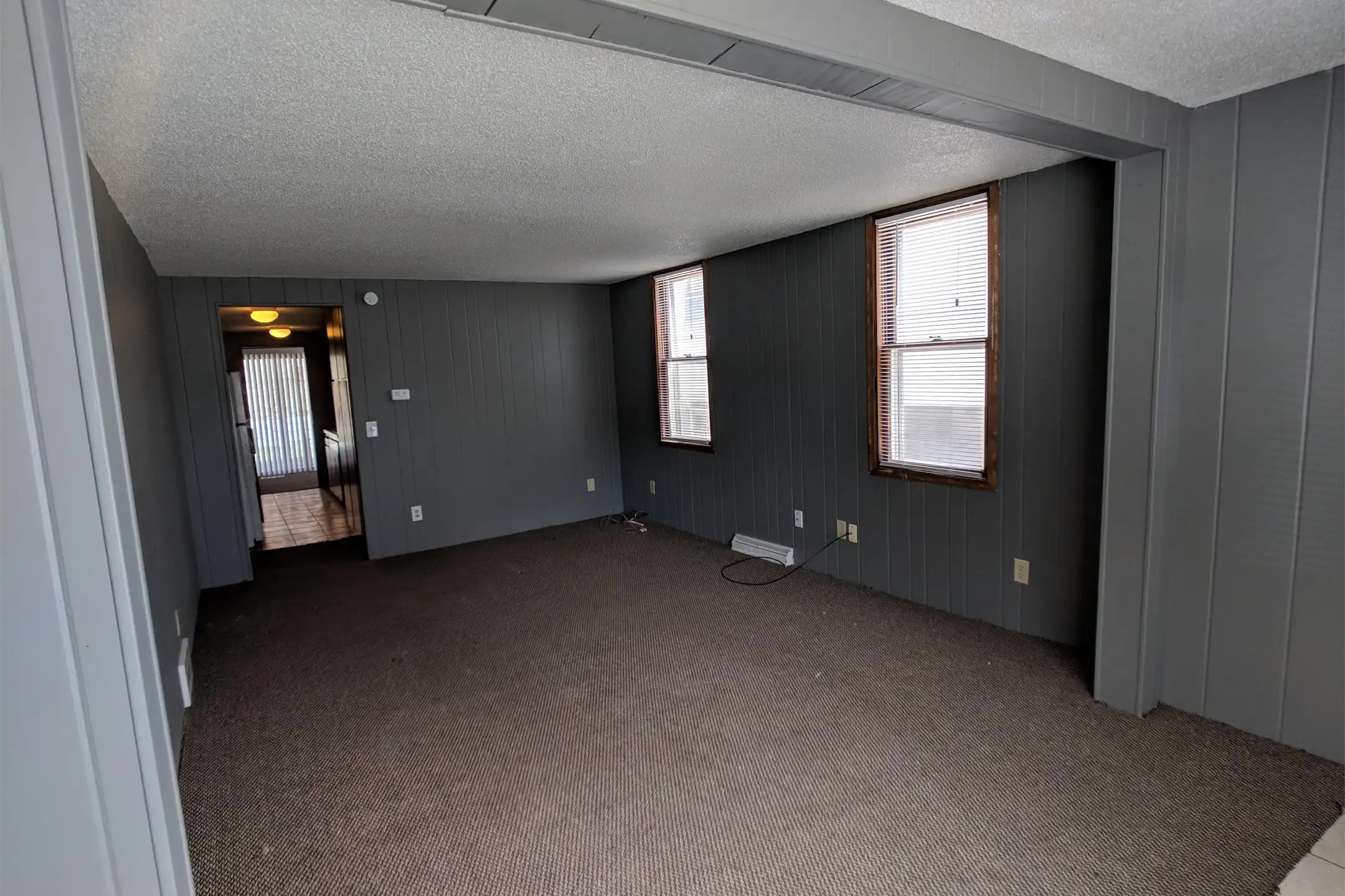334 W William St unit 1 - Albert Lea, MN 56007 | ApartmentGuide.com