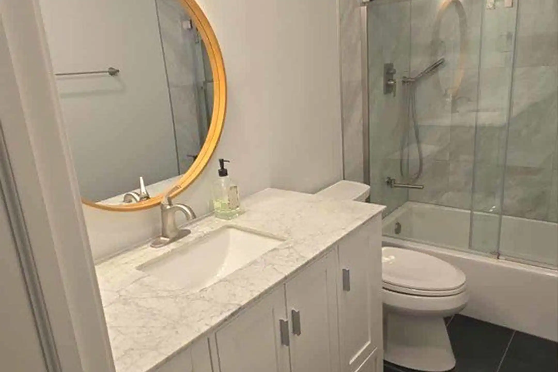5001 Carriage Way Dr #308 - Rolling Meadows, IL 60008 | ApartmentGuide.com