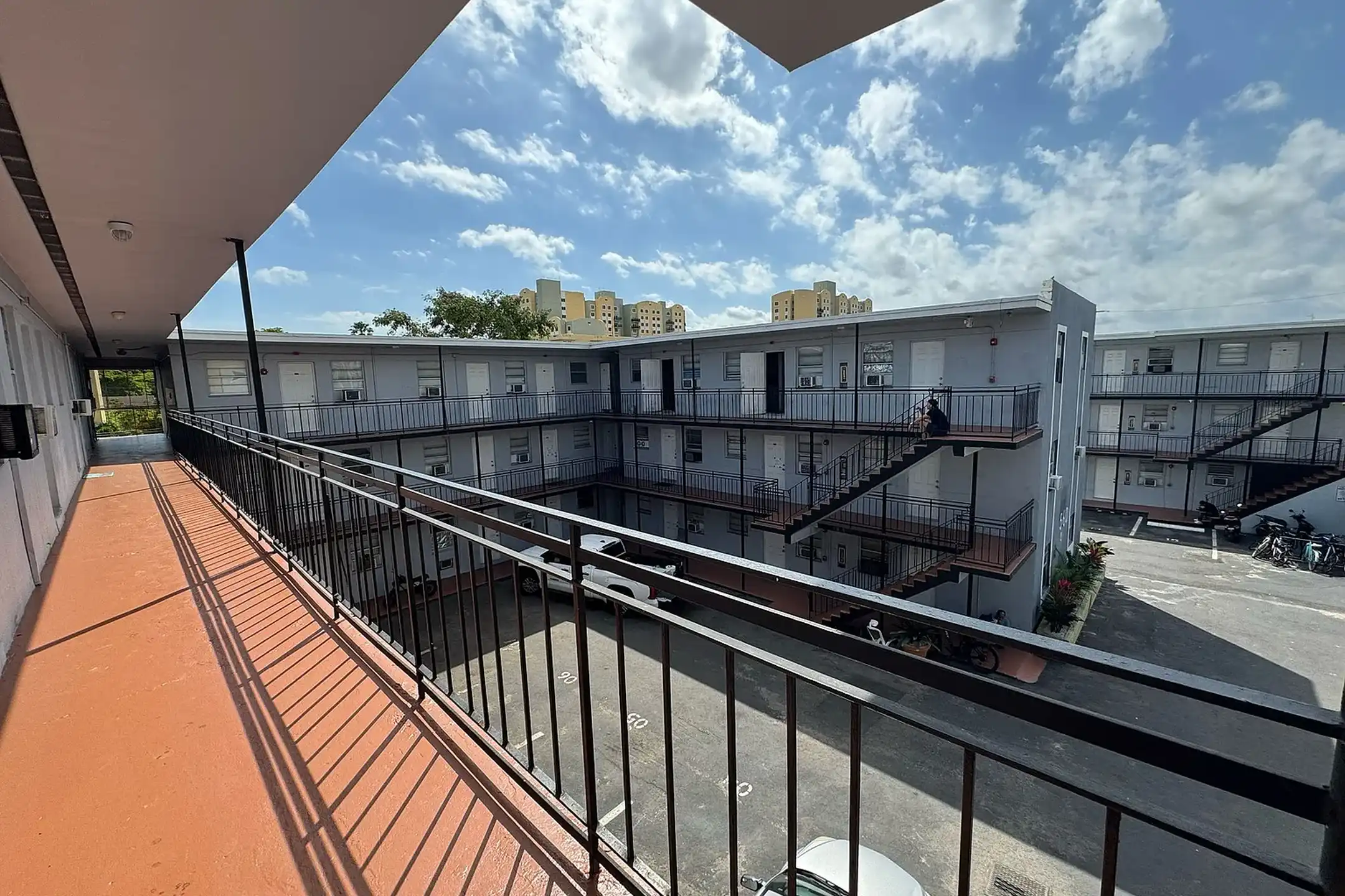 Miami Central Apartments - Miami, FL 33136 | ApartmentGuide.com